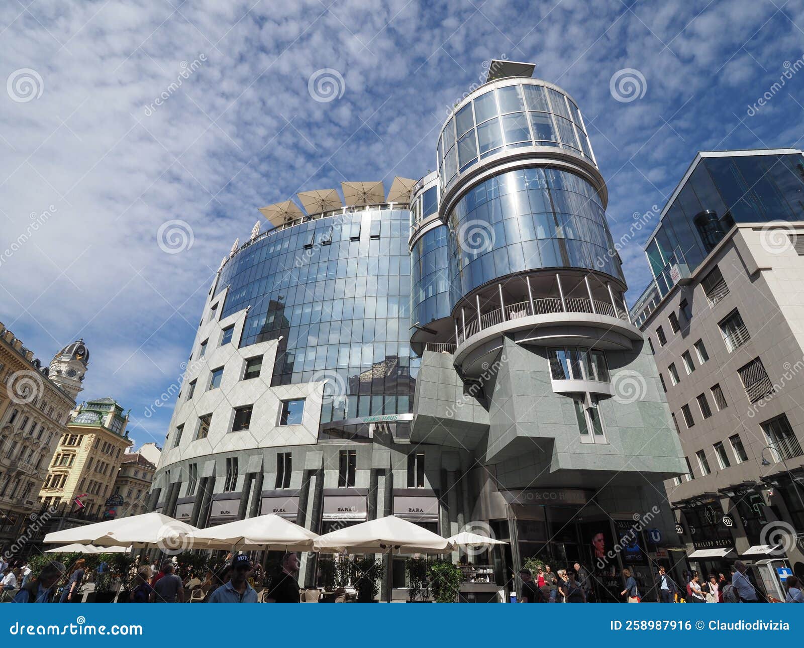 Haas Haus in Vienna editorial photo. Image of european - 258987916