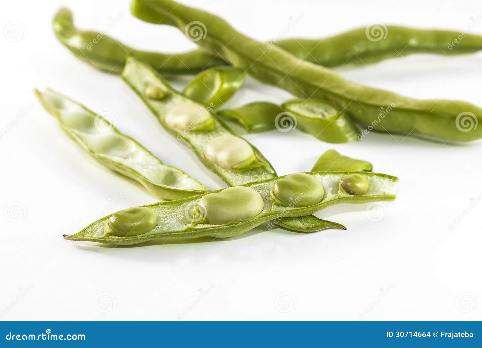 Habas verdes foto de archivo. Imagen de habas, alimento - 30714664