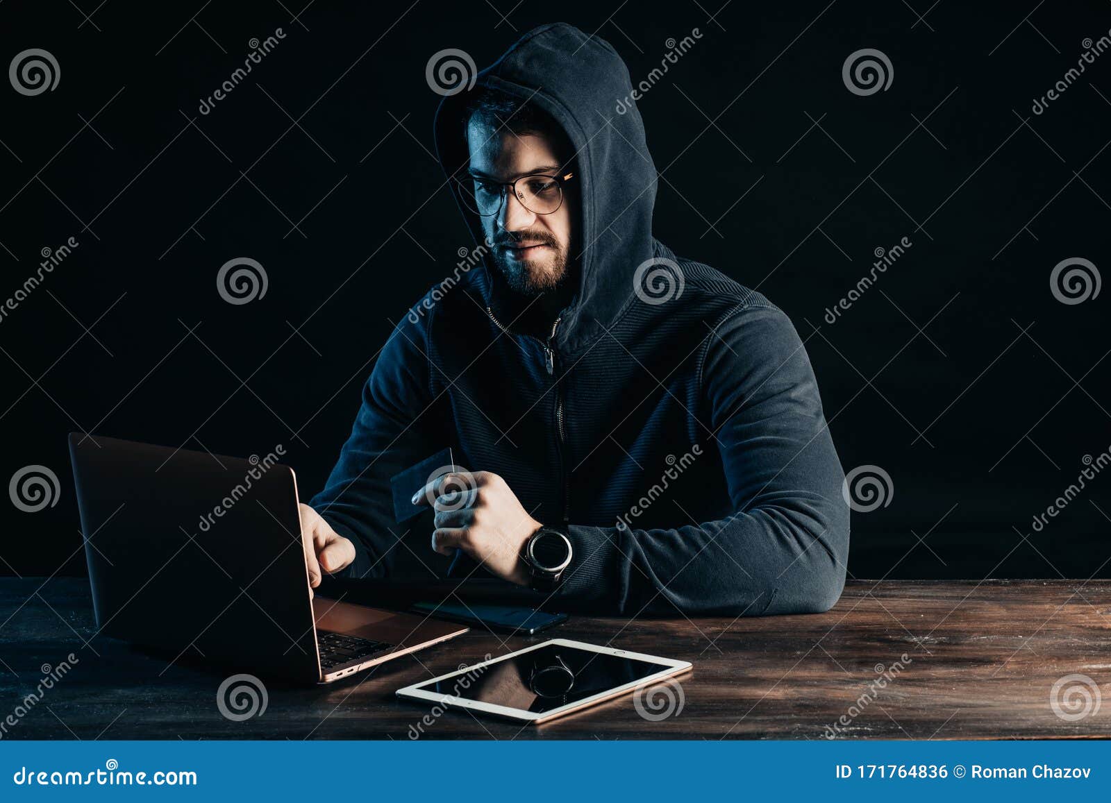 Hacker Spreading Computer Viruses or Stealing Money from Bank Card ...