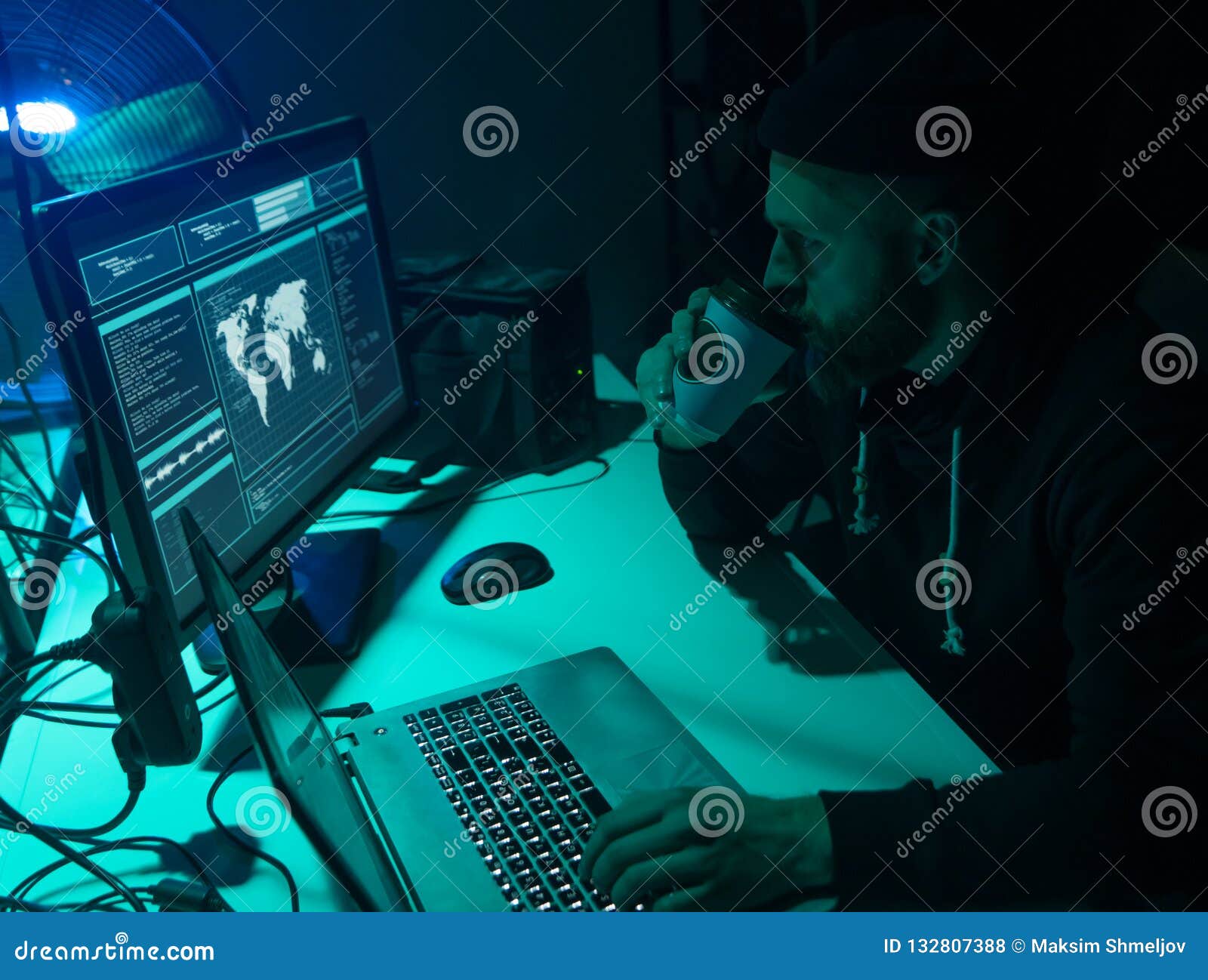 Hackers Breaking Server Using Multiple Computers and Infected Virus ...