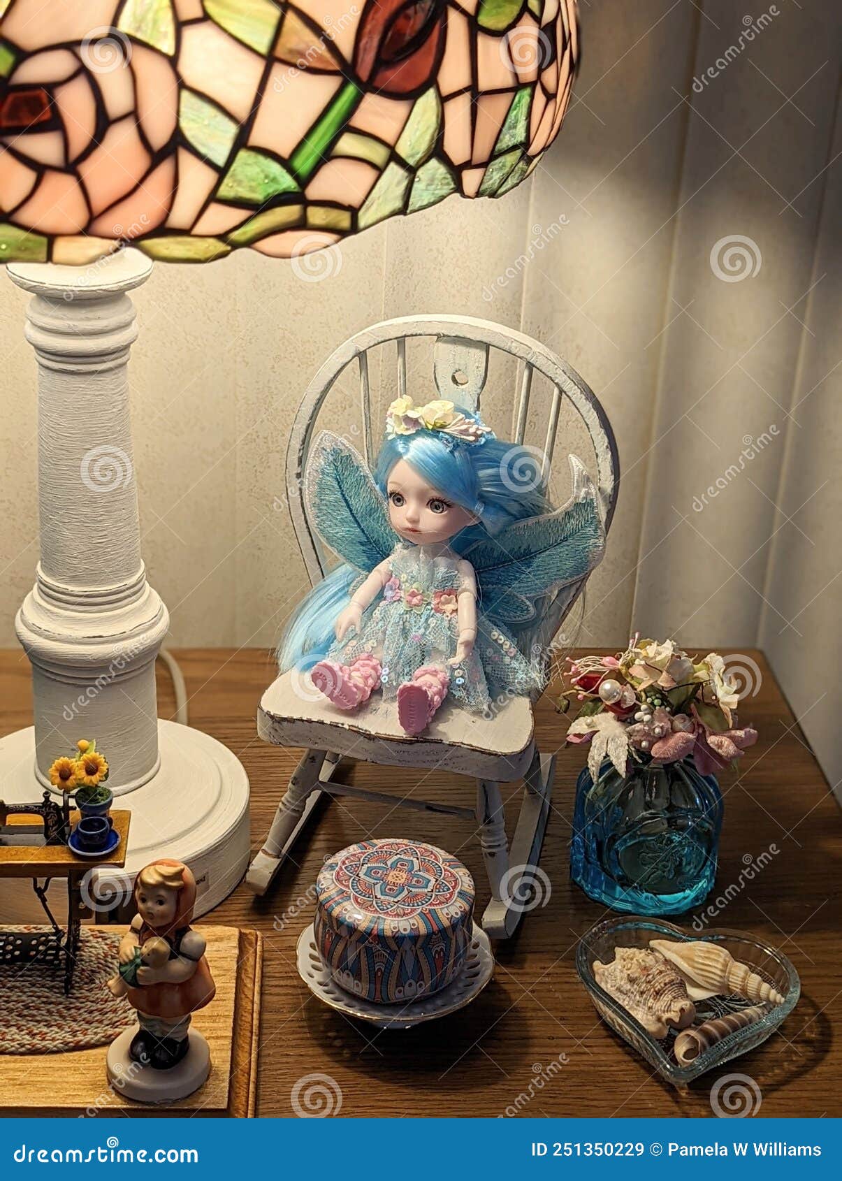 Hadas Azules Extraordinarias Imagen de archivo - Imagen de escultura ...