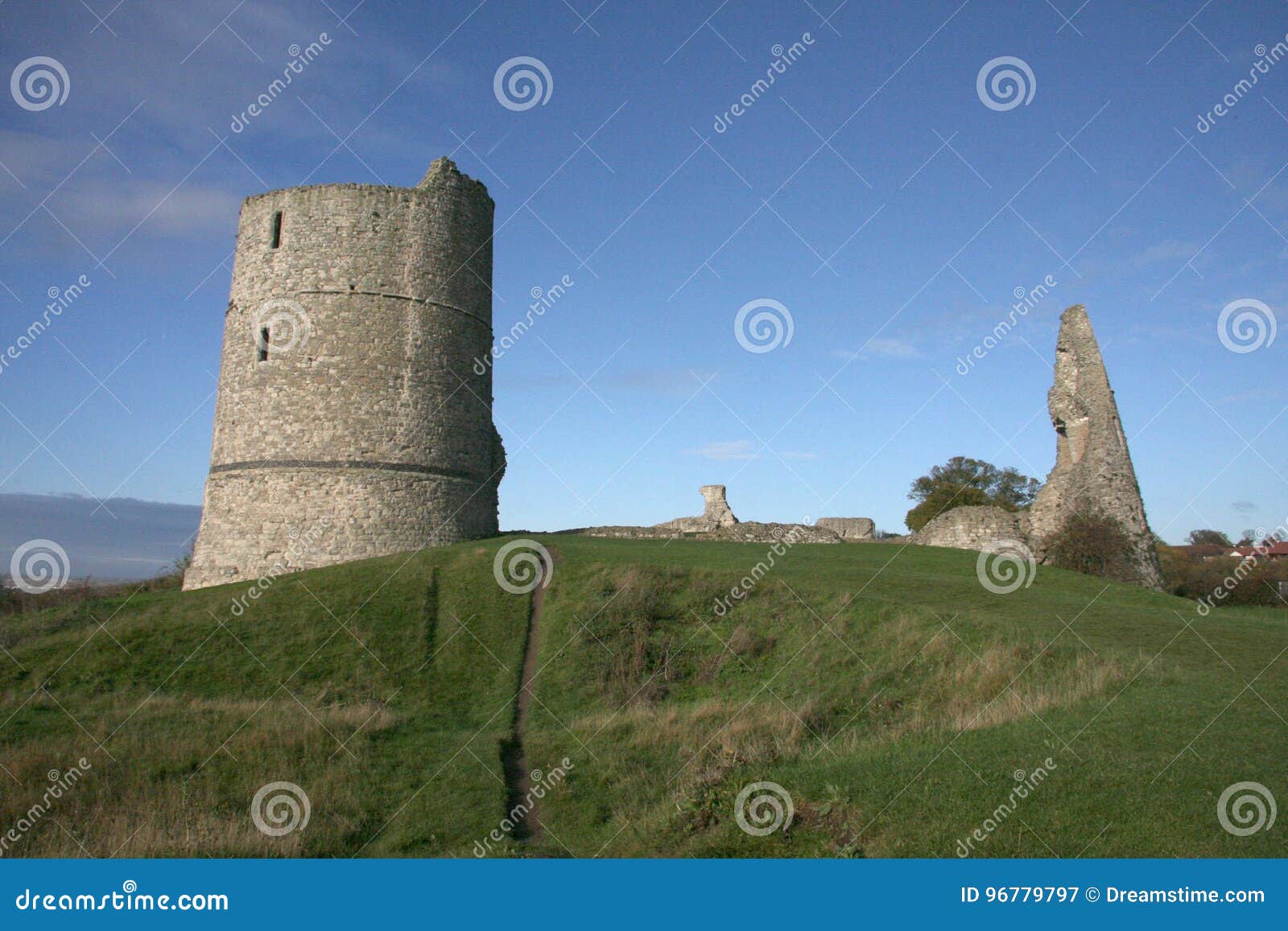 Hadleigh Castle Essex England Stock Image - Image of building, tower ...