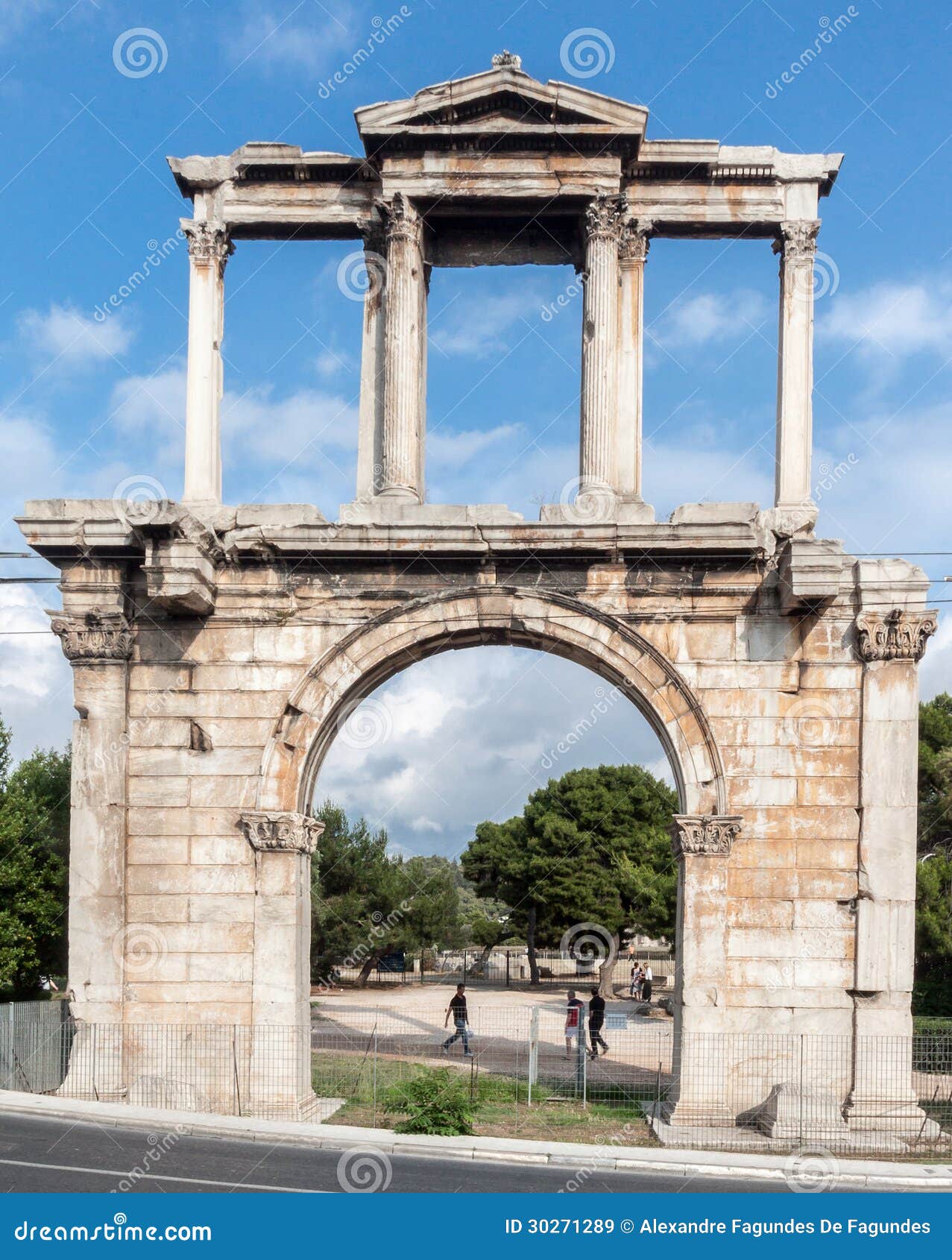HadrianÂ´s Gate Athens editorial stock image. Image of gate - 30271289