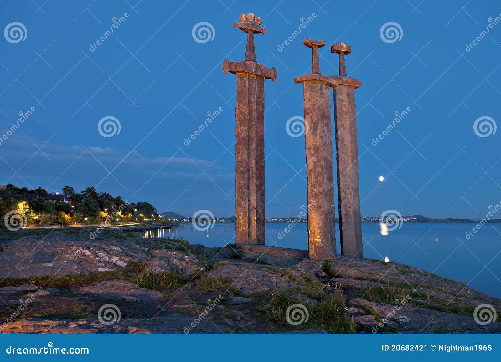 Hafrsfjord Swords in Rock Night Stock Image - Image of hafrsfjord ...