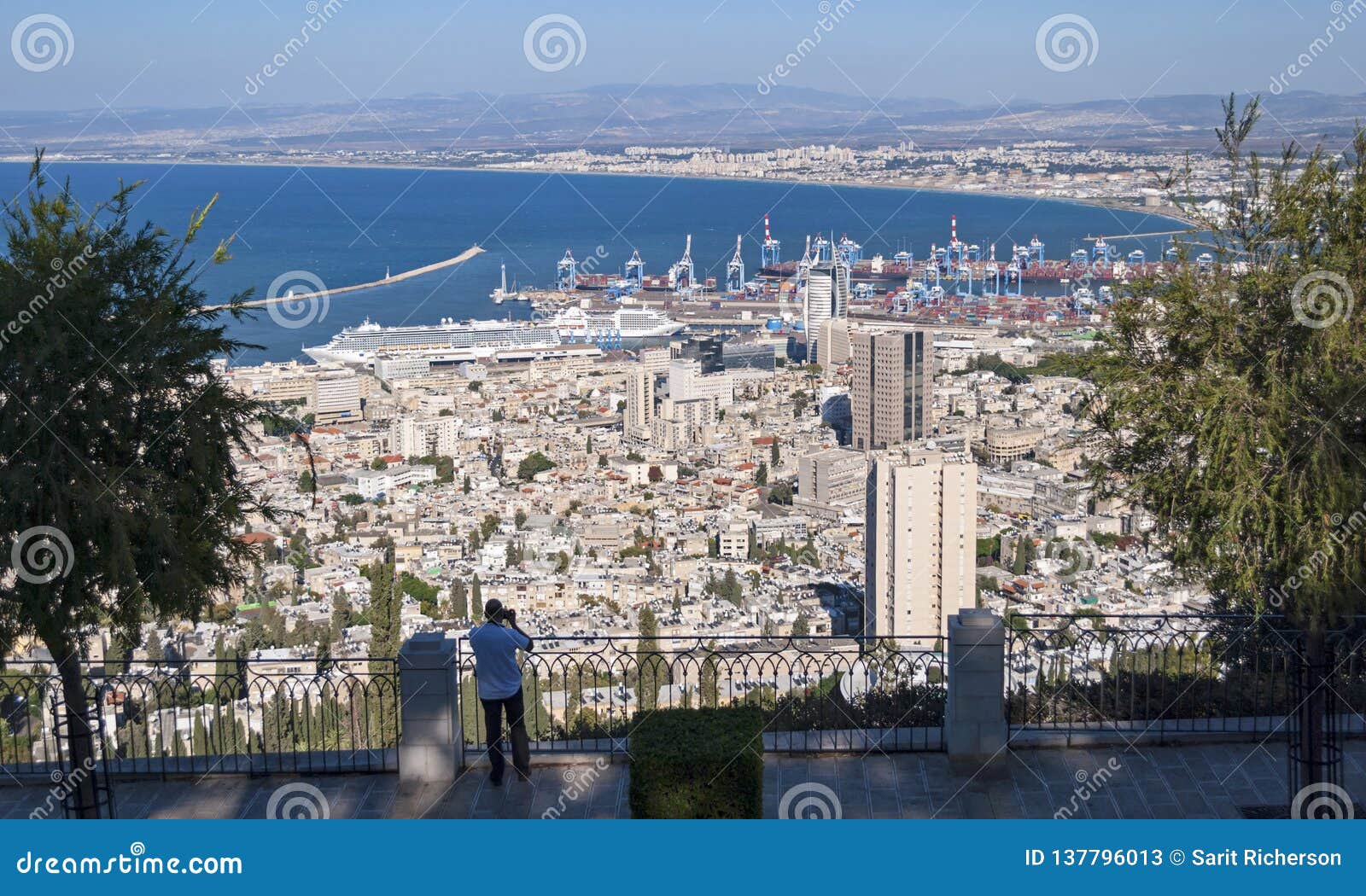 Haifa Bay E Porto Em Israel Do Norte Foto de Stock Editorial - Imagem ...