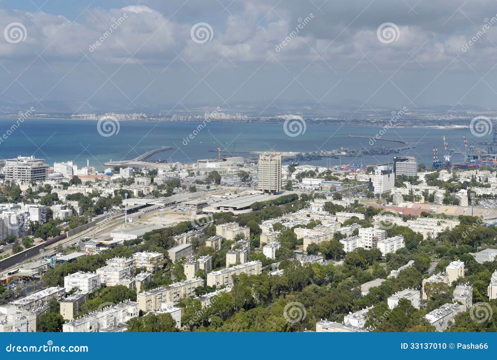 Haifa, the Center of the City Stock Photo - Image of buildings, dock ...