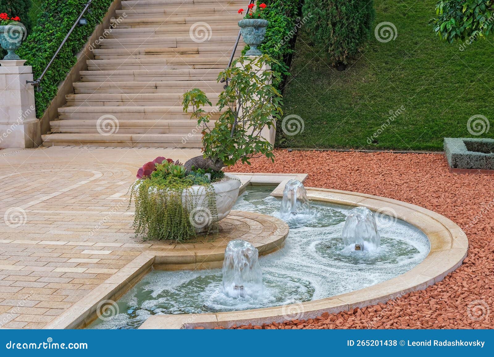 Haifa, Israel - November 18, 2022 : Bahai Gardens in Haifa Stock Photo ...