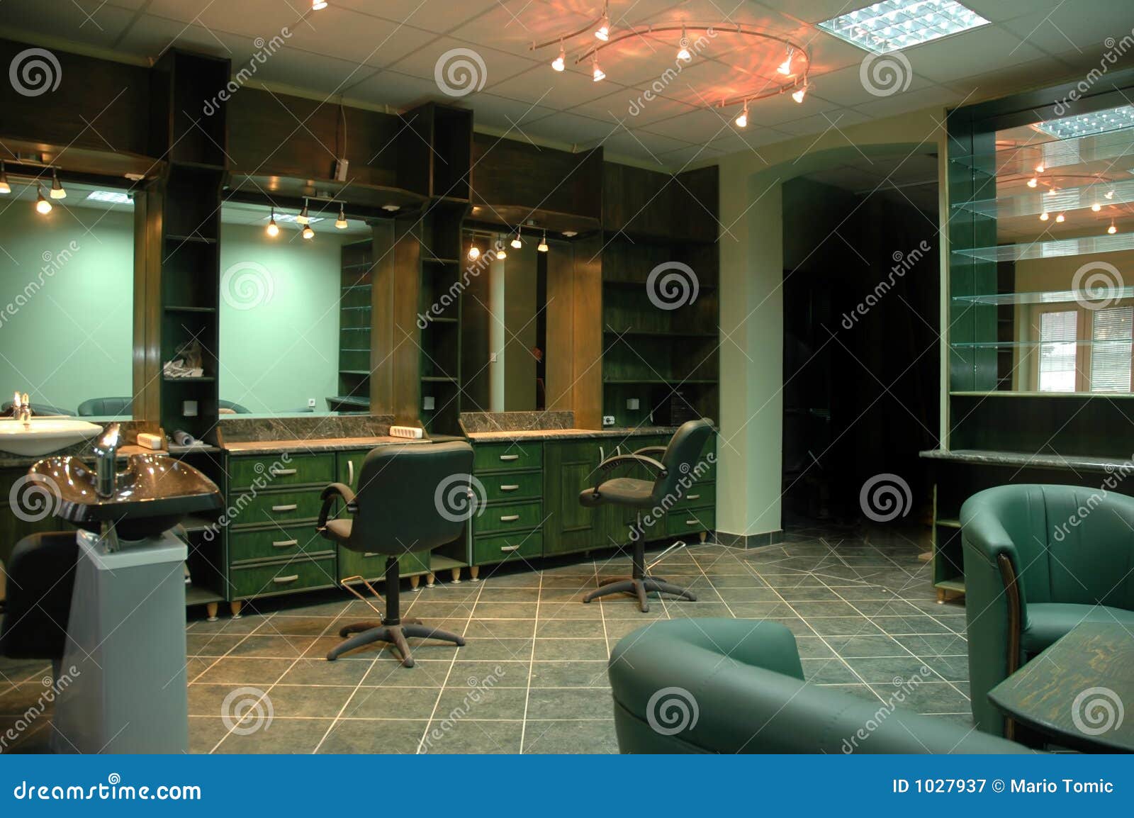 Hairdresser s studio stock image. Image of relax, studio - 1027937