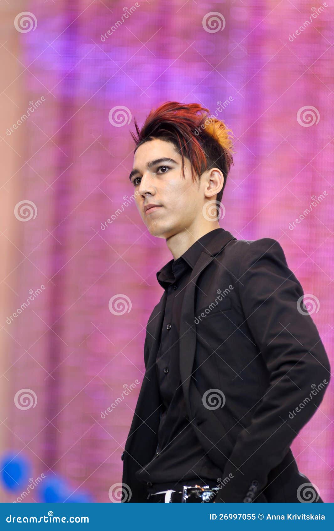 Hairdressing contest editorial image. Image of haircut - 26997055