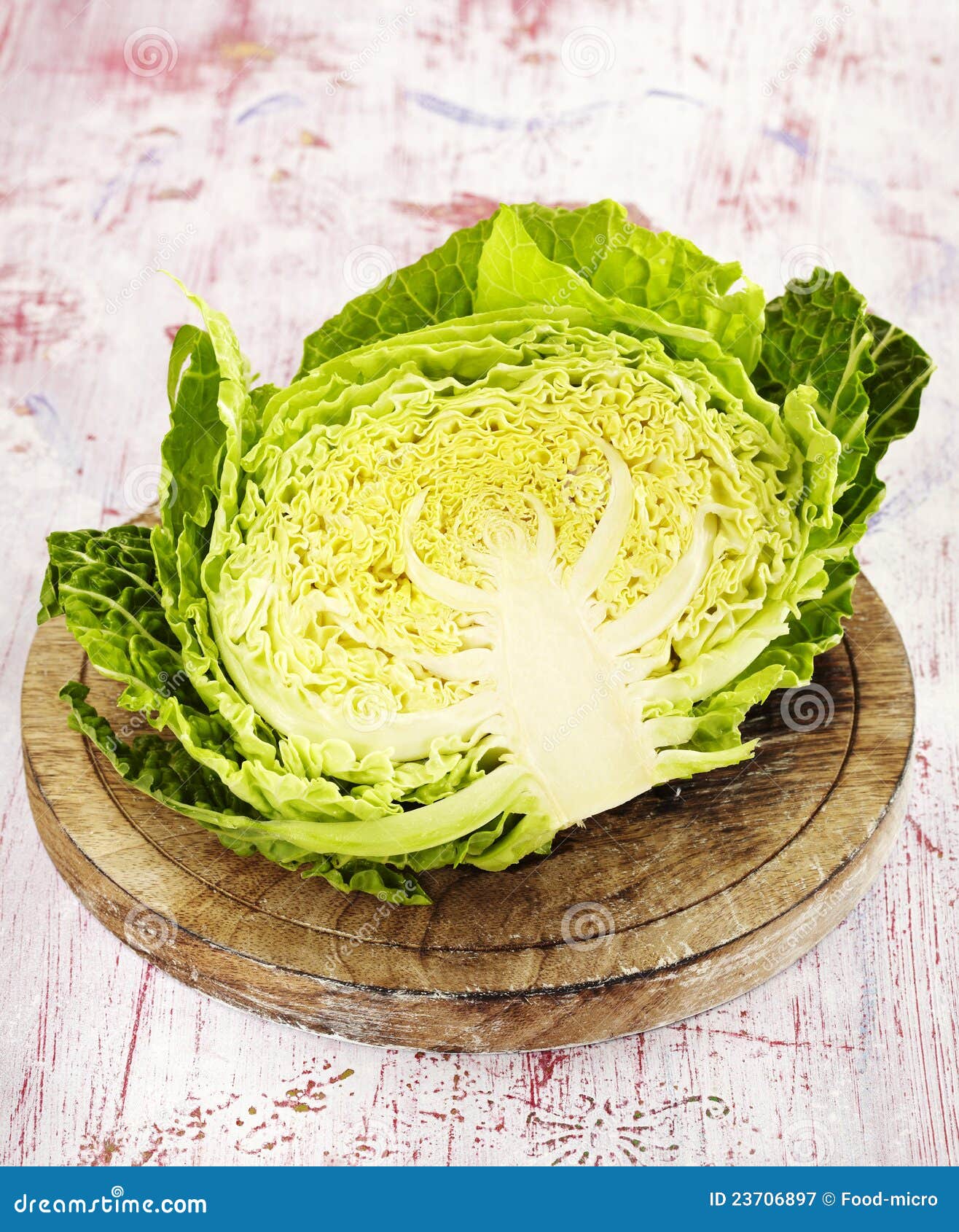 Half a curly cabbage stock image. Image of green, focus - 23706897