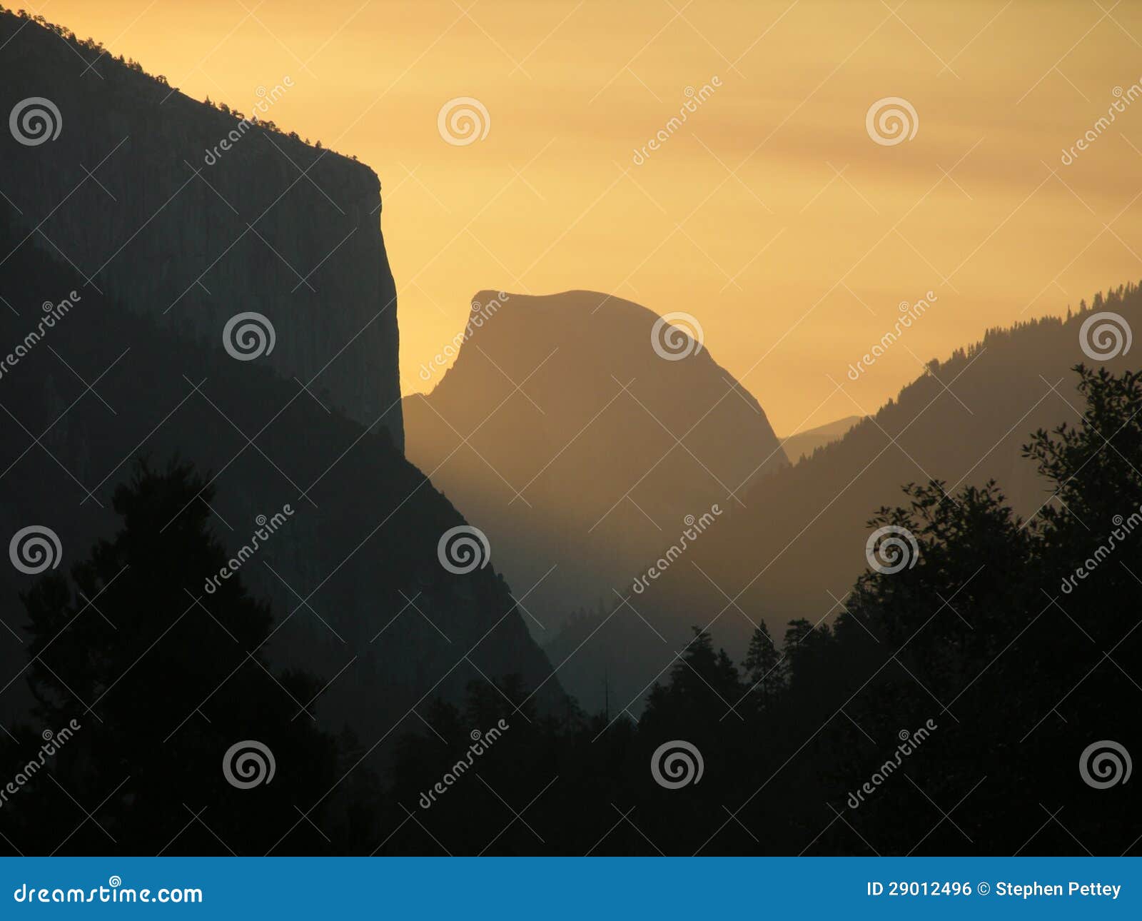 Half Dome at Dawn stock photo. Image of yellow, mountain - 29012496