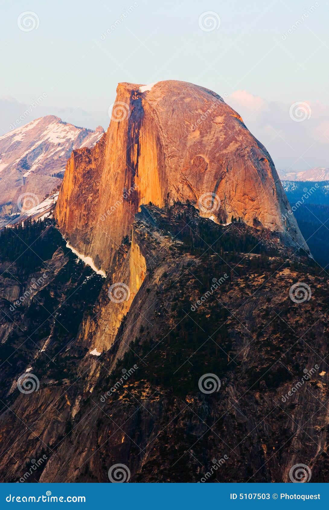 Half Dome at Sunset in Yosemite Stock Image - Image of orange, america ...