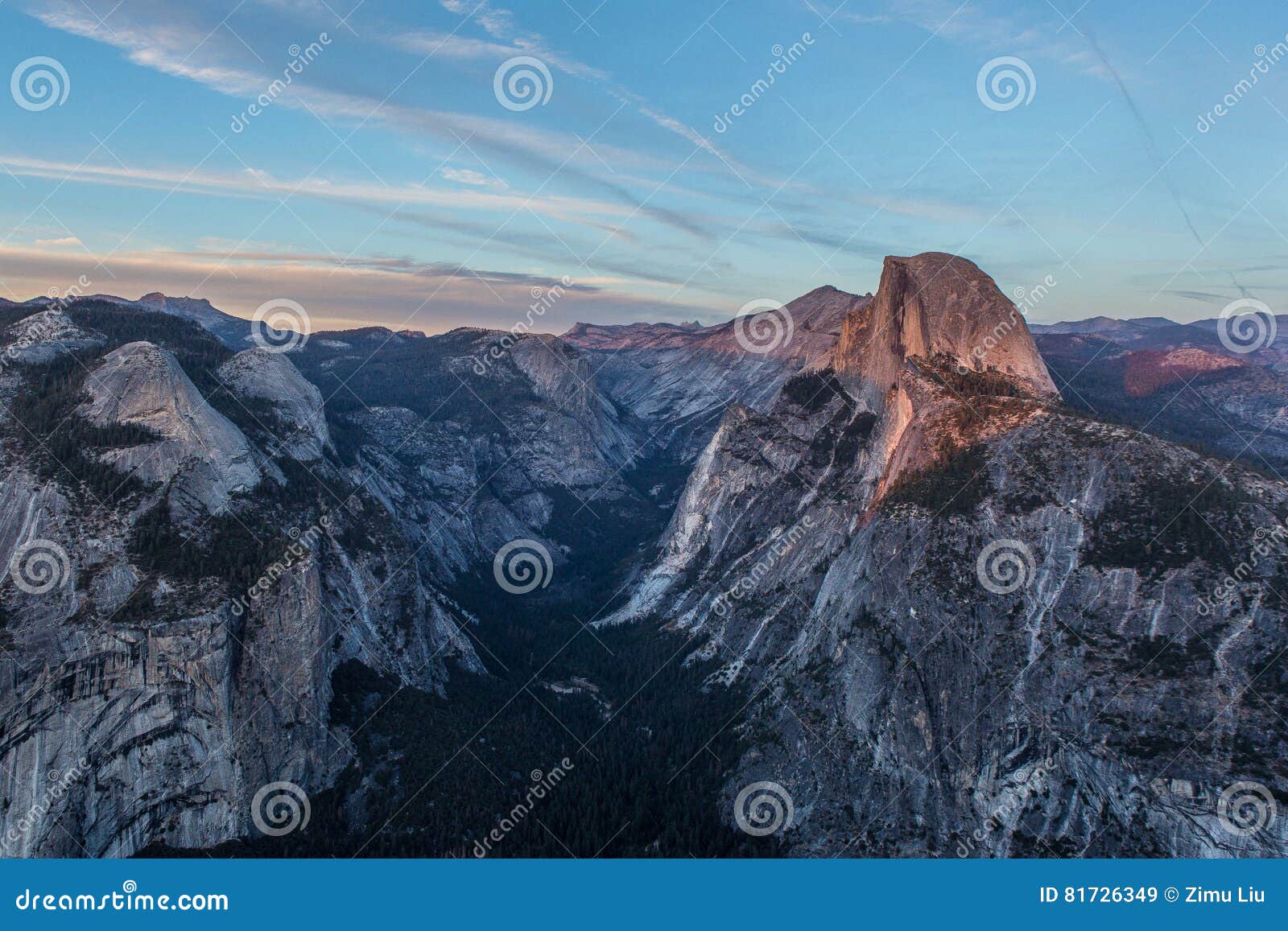 Half Dome at Sunset in Yosemite Stock Image - Image of forest, evening ...