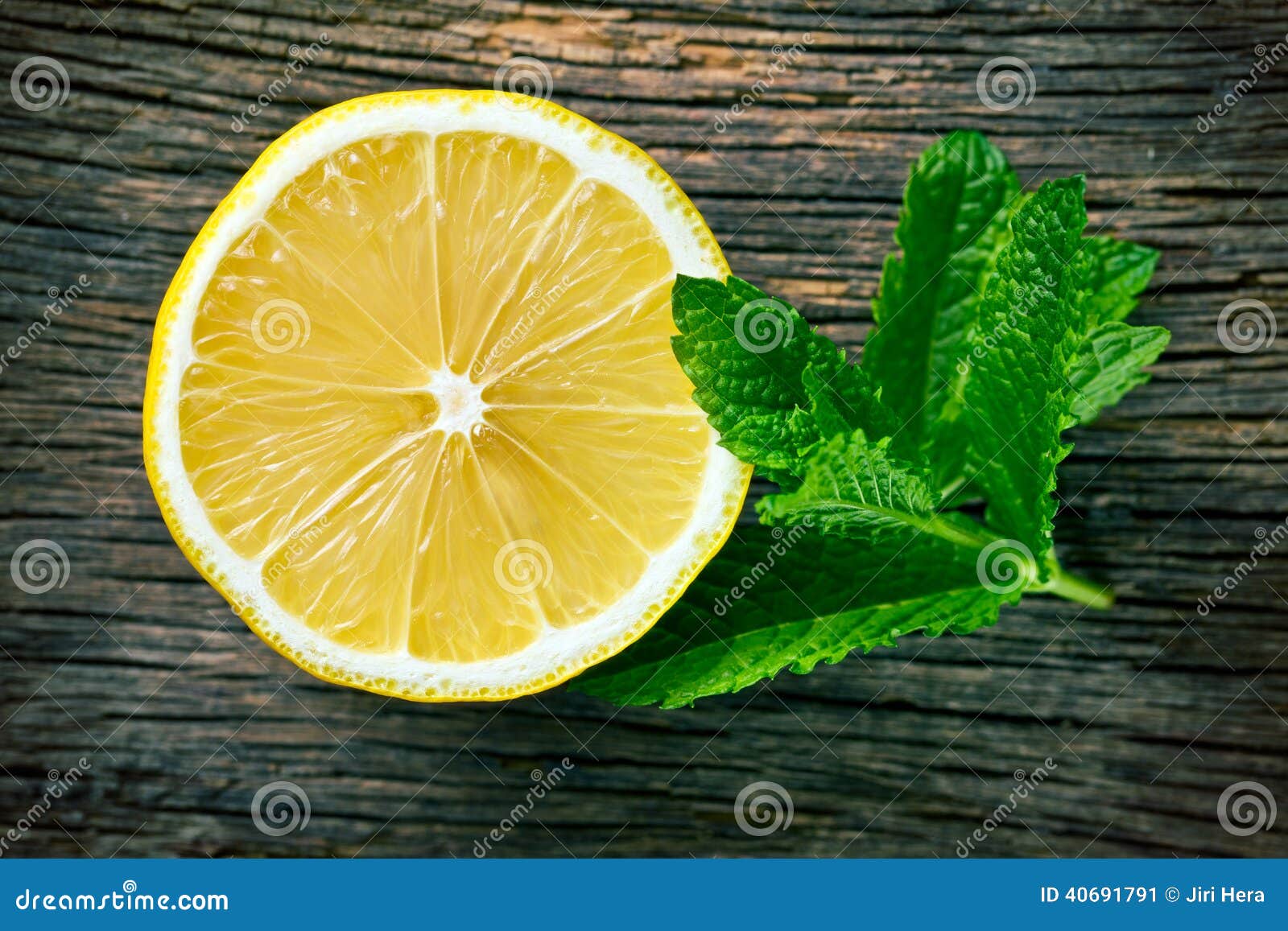 Half lemon and fresh mint stock image. Image of health - 40691791