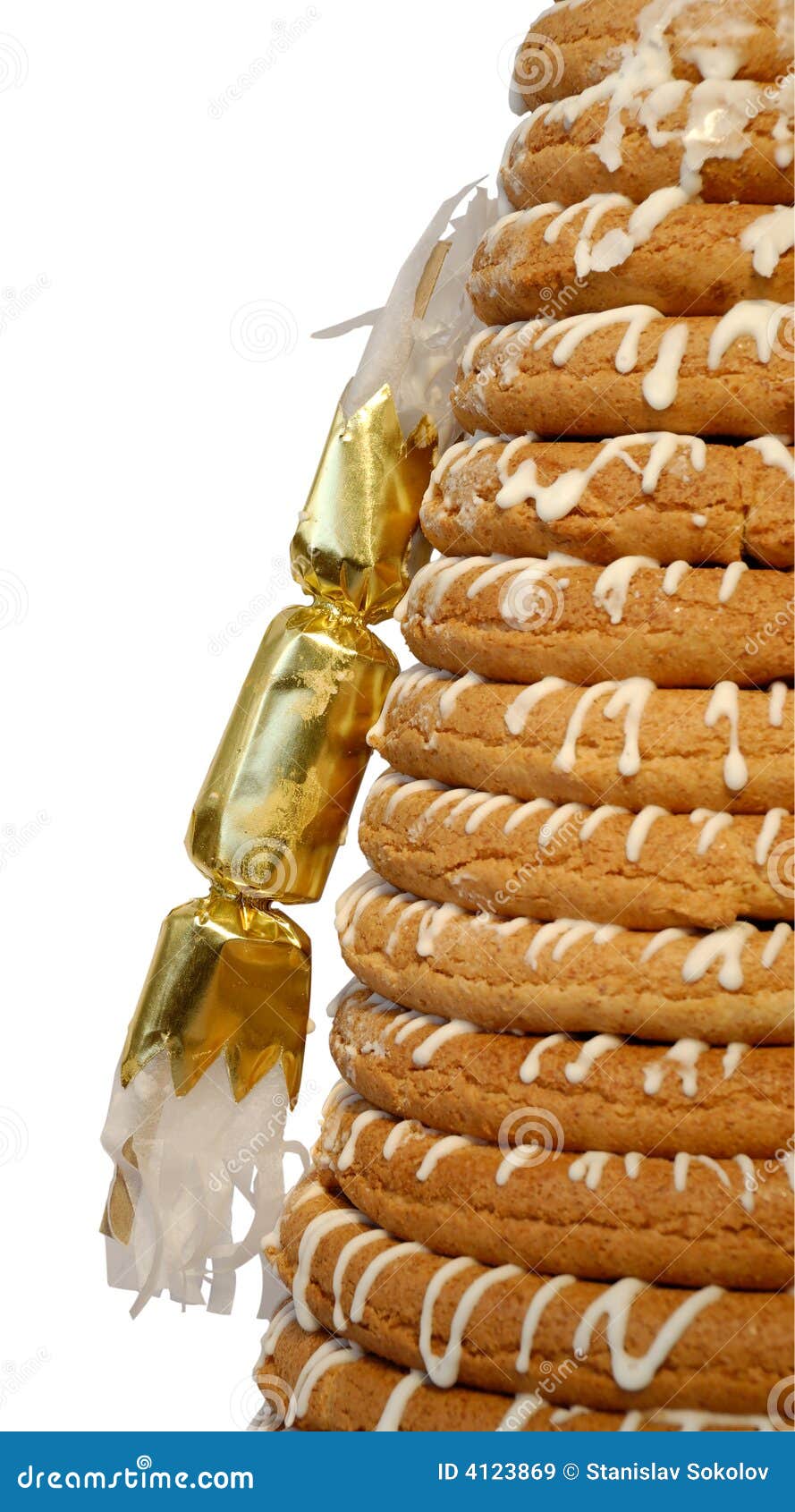 Half Ring Cake & Cracker Stock Image - Image of white, marzipan: 4123869