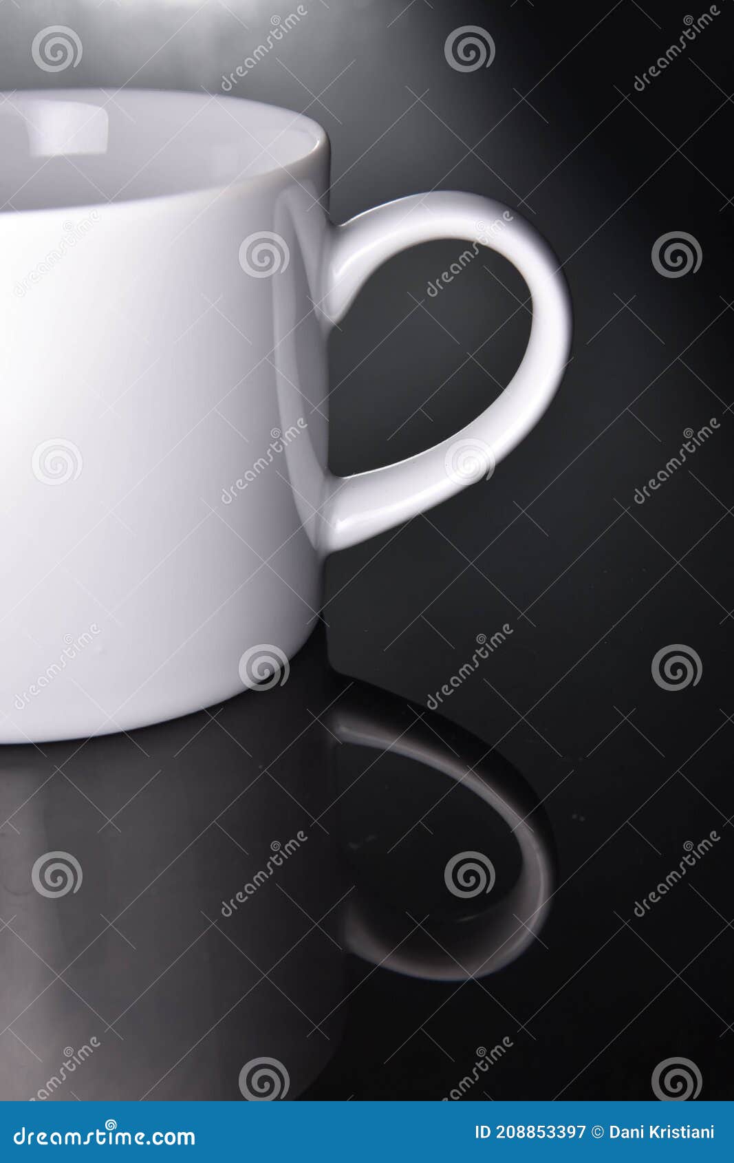 White Cup with Reflection on Black Background Stock Image - Image of ...