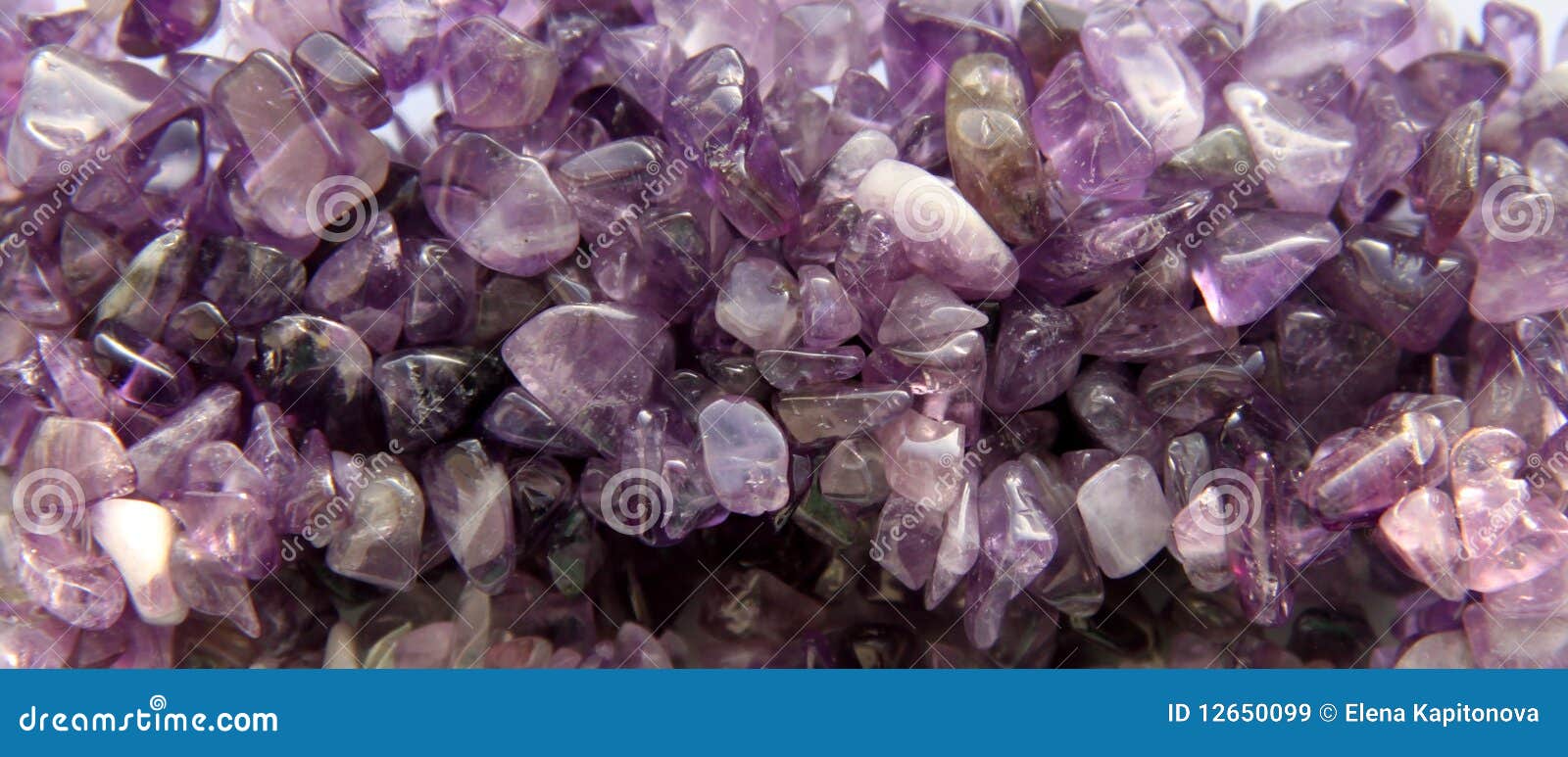 Halfedelstenen stock afbeelding. Image of lavendel, horizontaal - 12650099