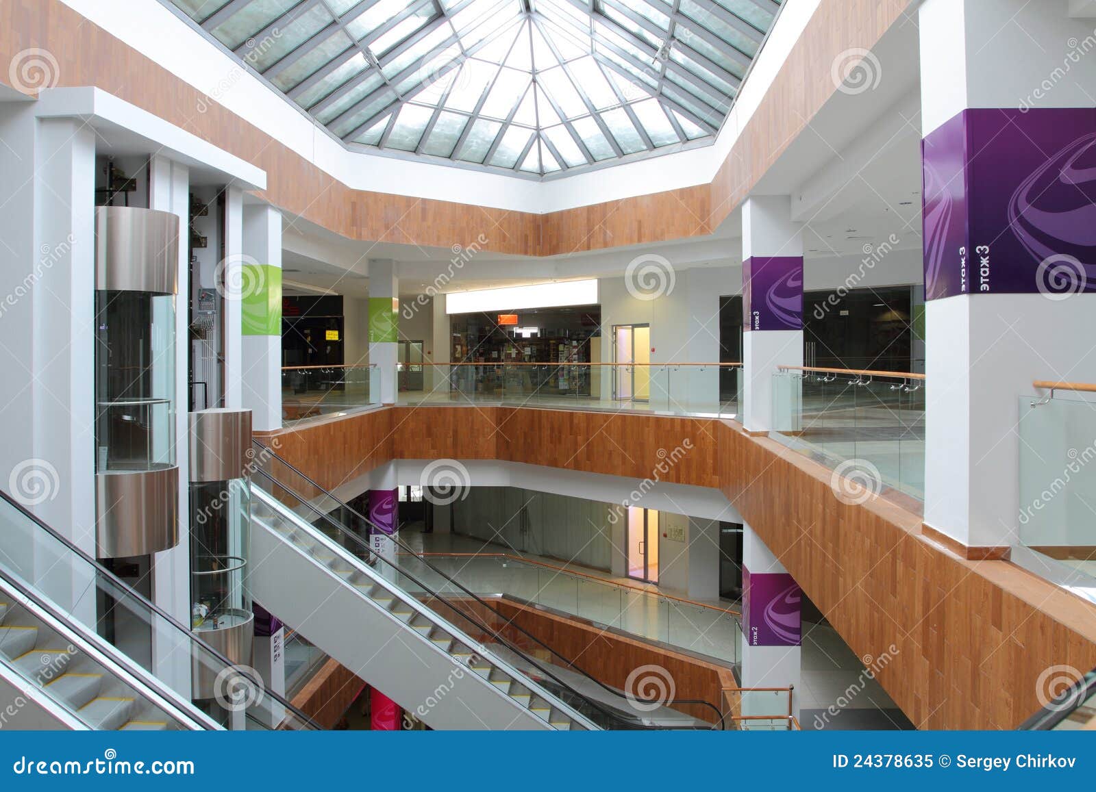 Hall with columns stock image. Image of escalator, architecture - 24378635