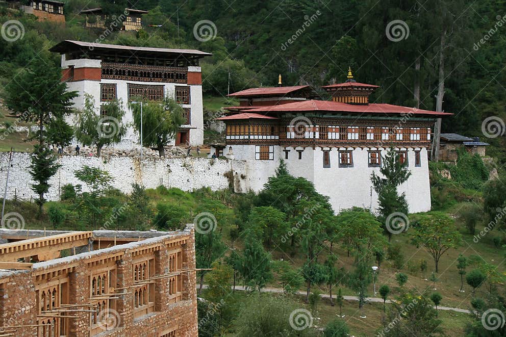 Hall (temple ?) in Paro (bhutan) Stock Photo - Image of facade, temple ...