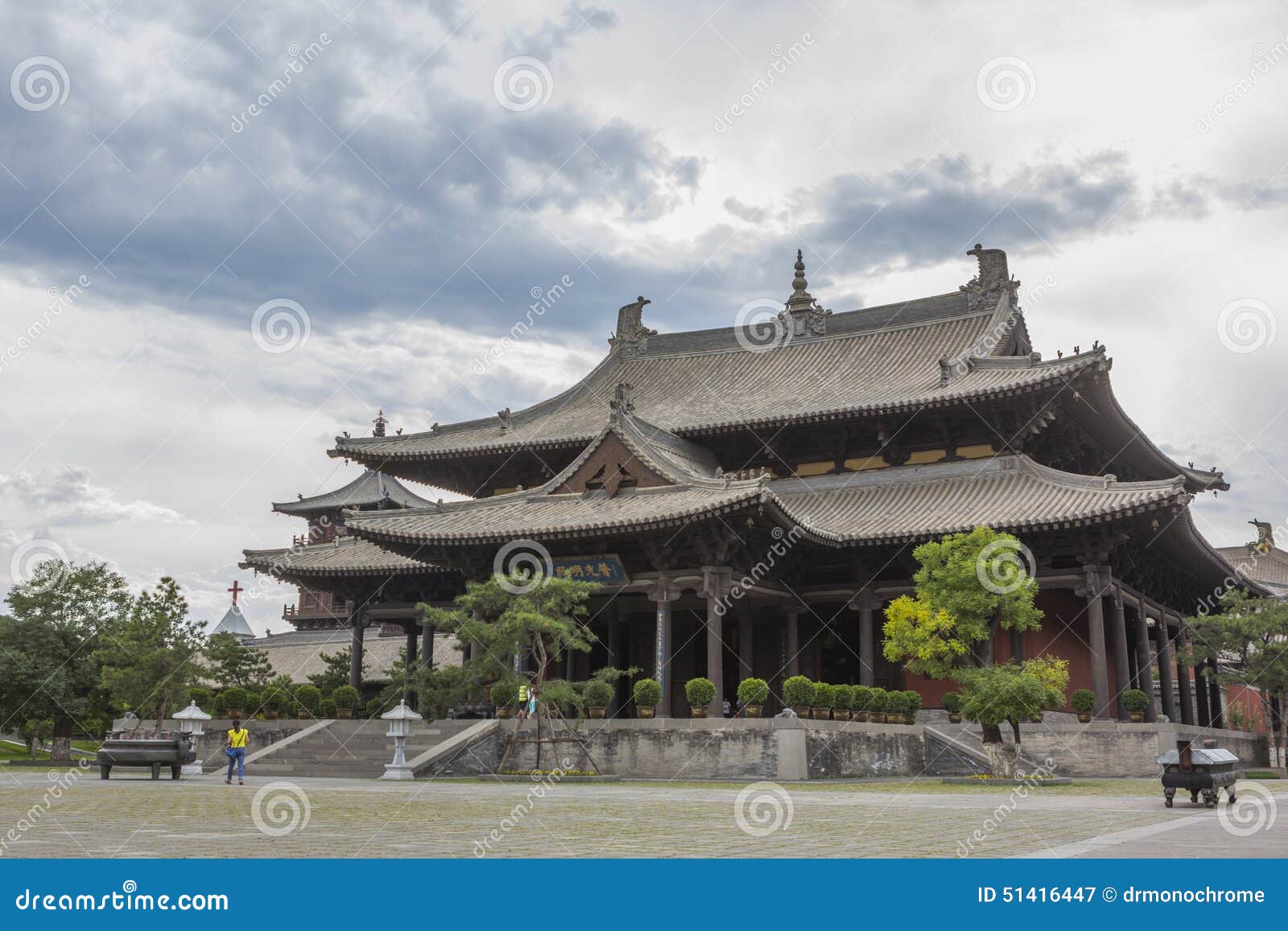 Hall of Universal Brightness Inside the Huayan Monastery Editorial ...