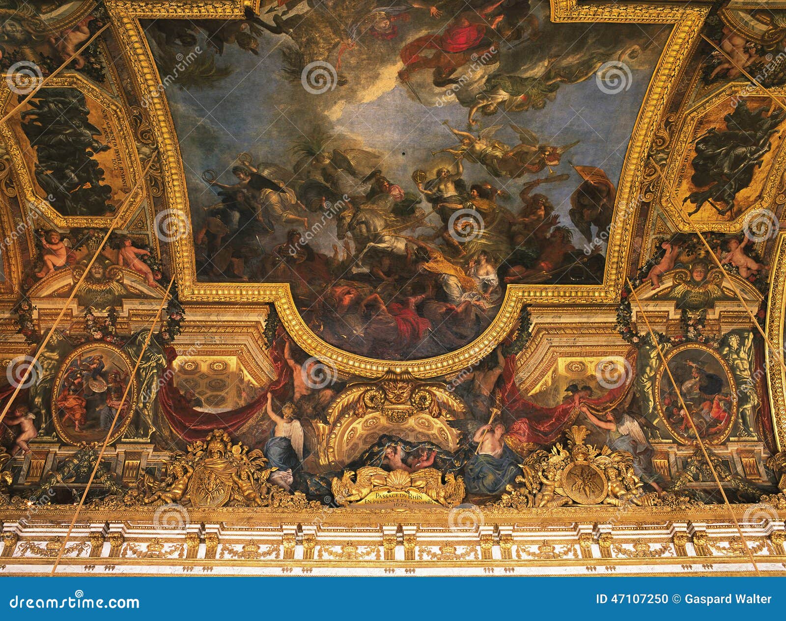 Hall Von Spiegeldecke Versailles-Palast Redaktionelles Bild - Bild von ...