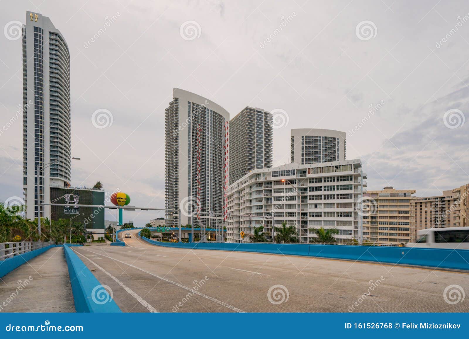 Hallandale Beach Bridge Facing East from Pedestrian Sidewalk Editorial ...