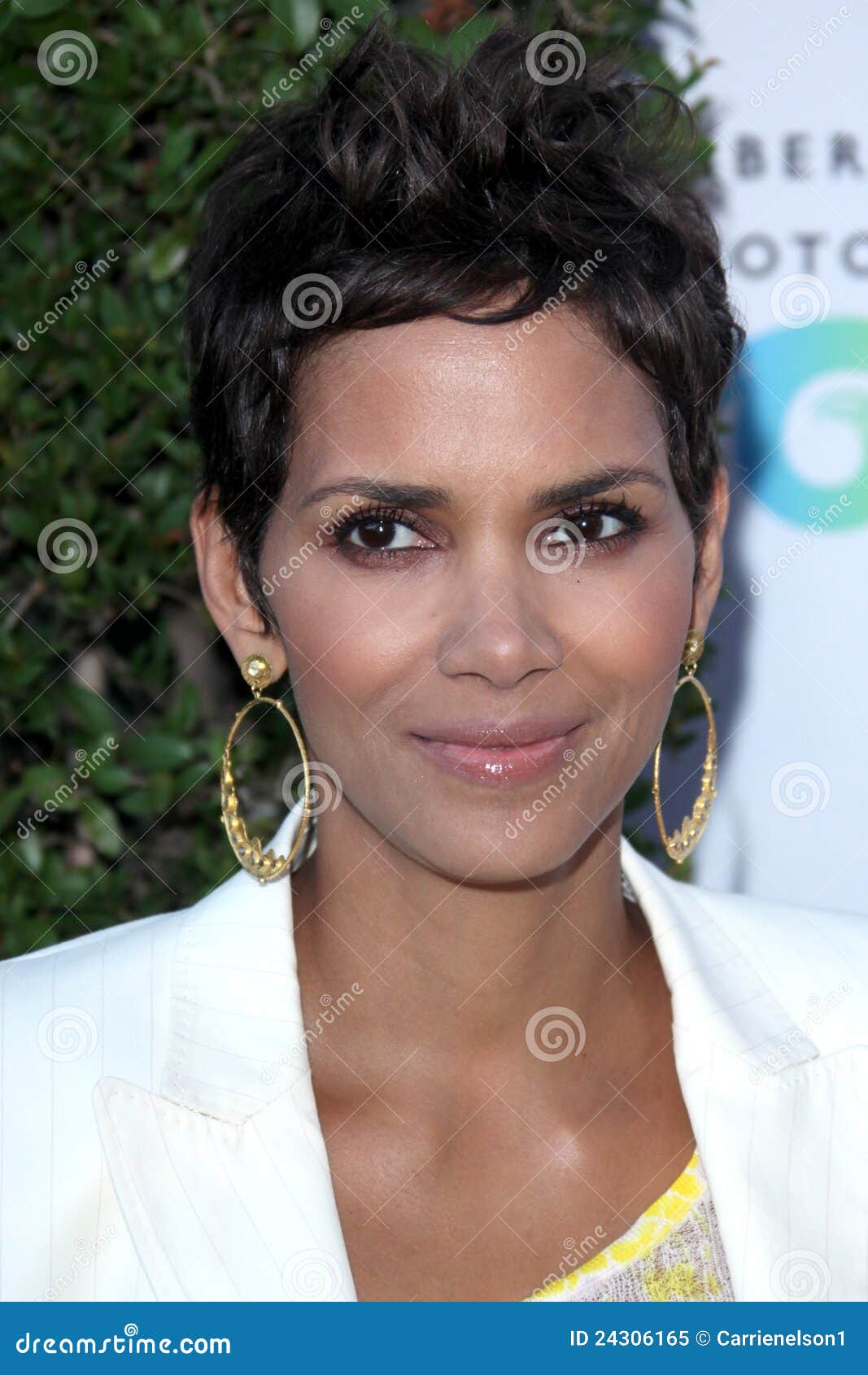 Dutch Berry's Instagram, Twitter & Facebook on IDCrawl