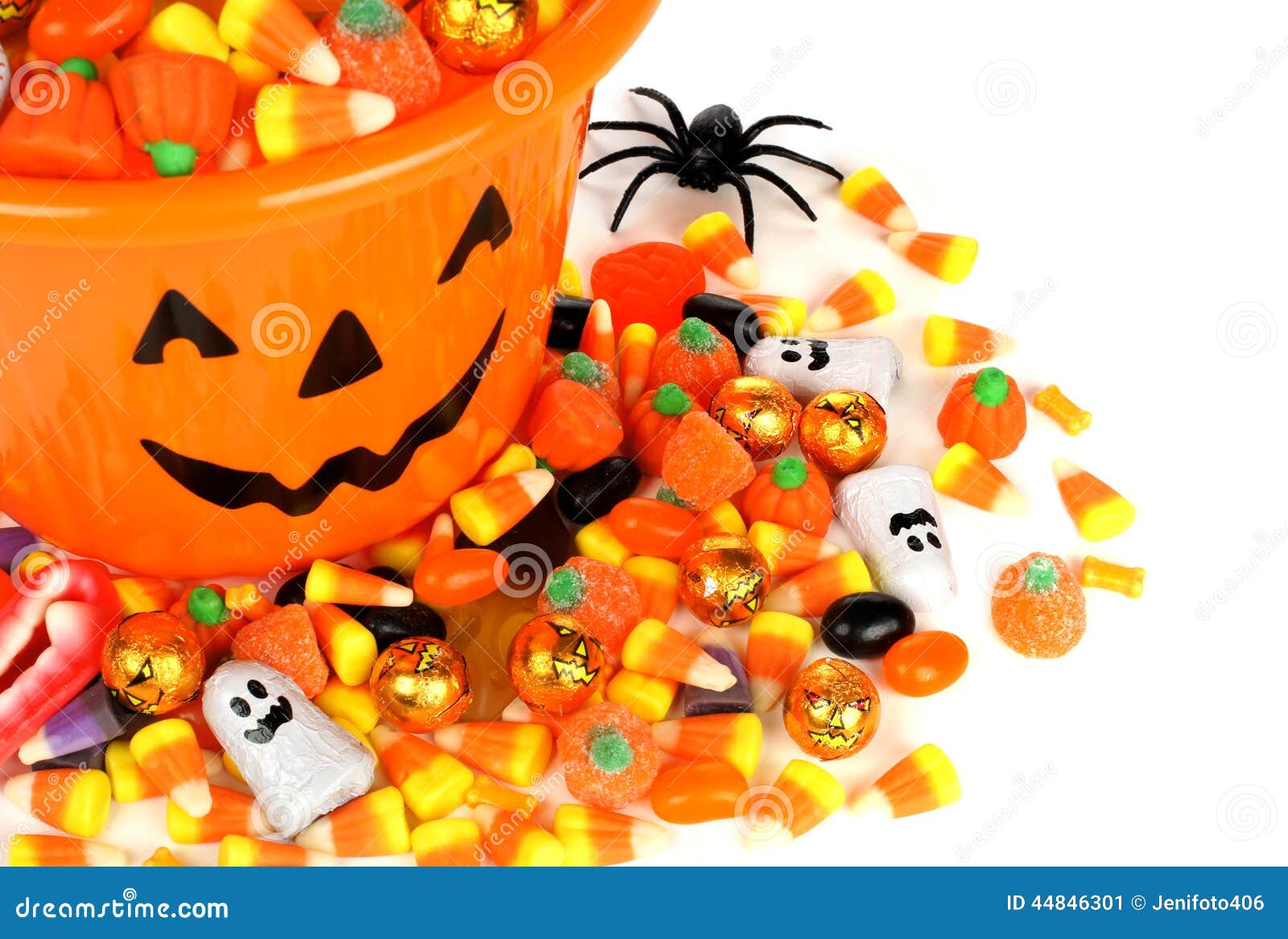 Halloween candy stock image. Image of october, bucket - 44846301