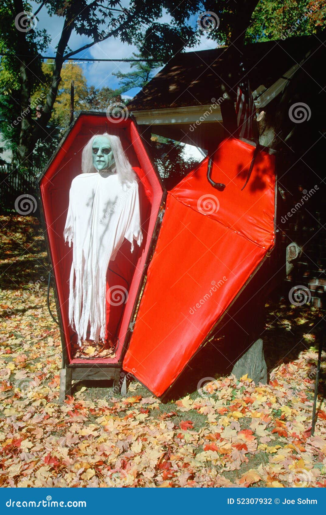 Halloween Dummy in Fake Coffin, New York State Editorial Photography ...