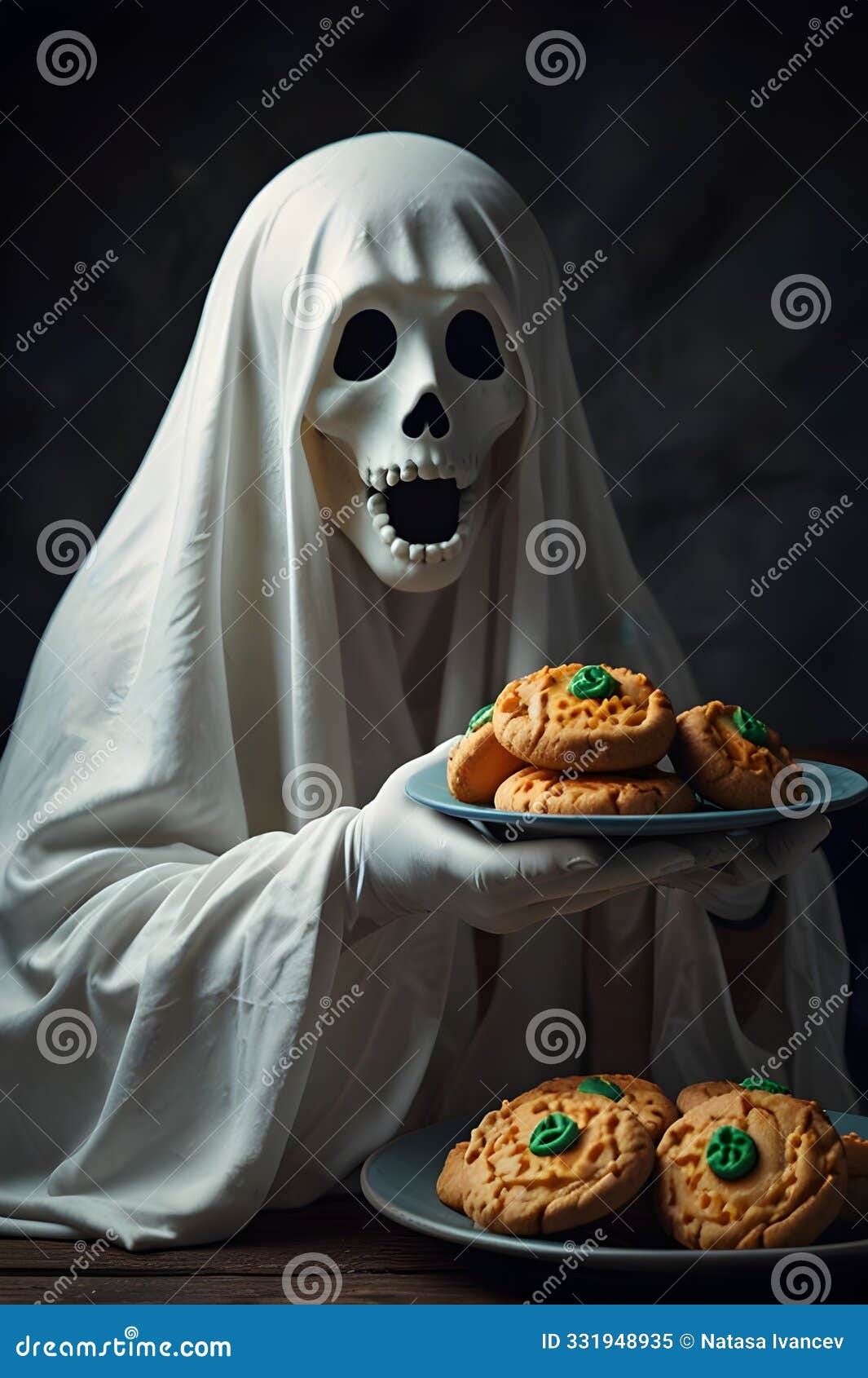 Halloween Ghost Eating Round Cookies Biscuits Stock Illustration ...