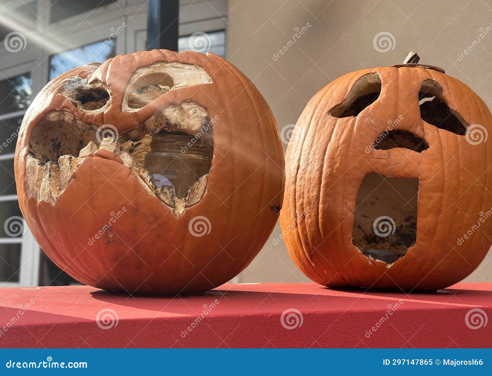 Halloween Jack O Lanterns Pumpkins in a Row Stock Image - Image of ...