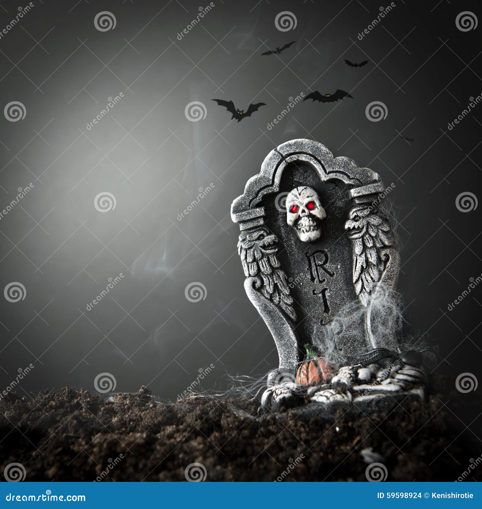 Halloween night stock photo. Image of cemetery, october - 59598924