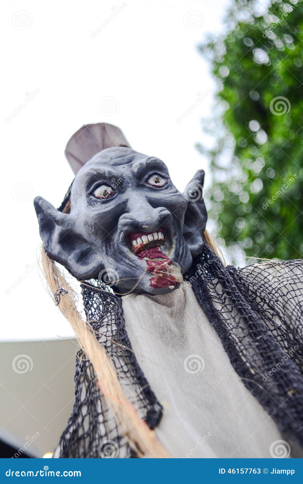 Halloween Skeleton Hanging from a Tree Stock Image - Image of dark ...