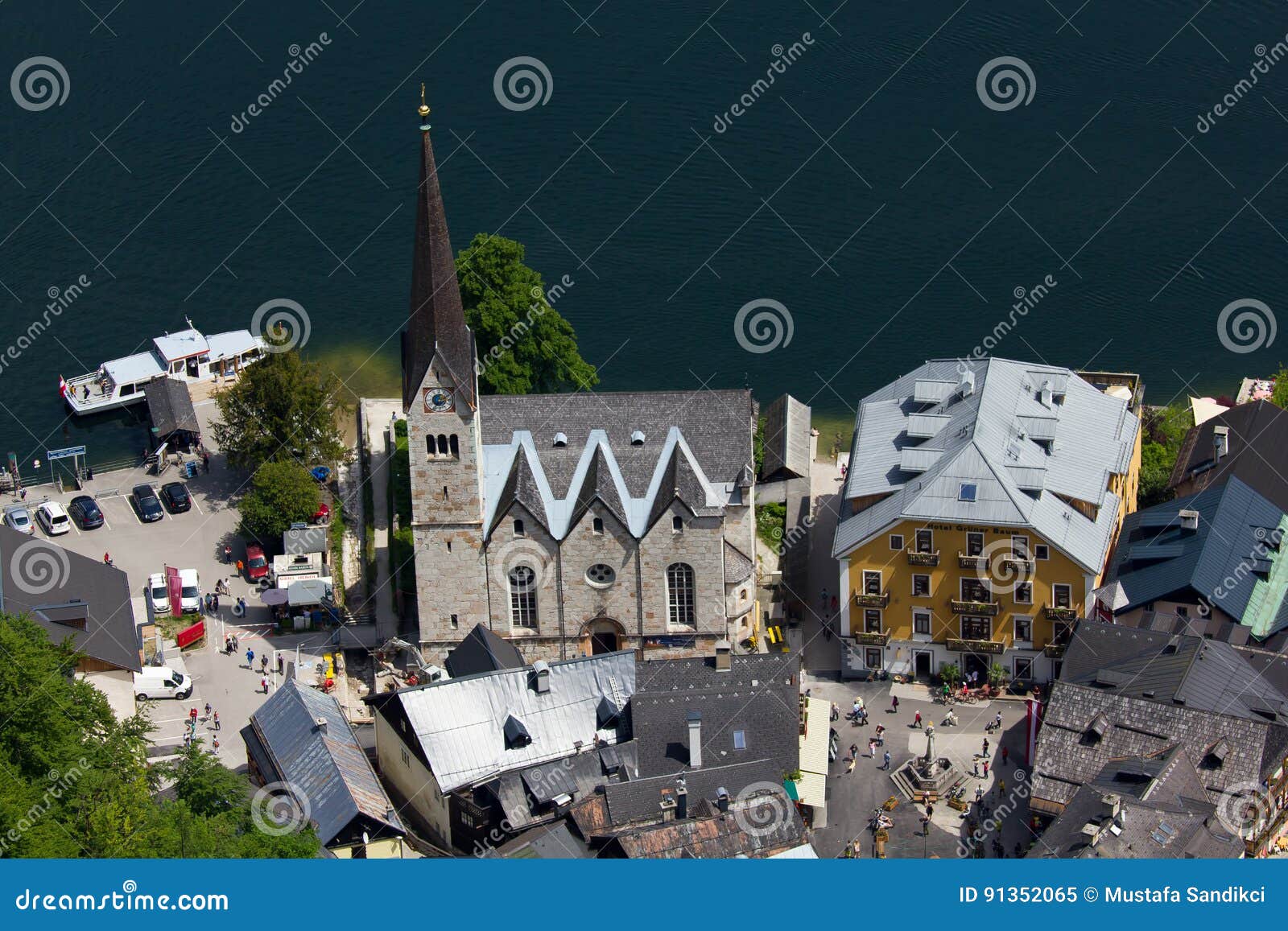 Hallstatt, Austria editorial image. Image of landmarks - 91352065