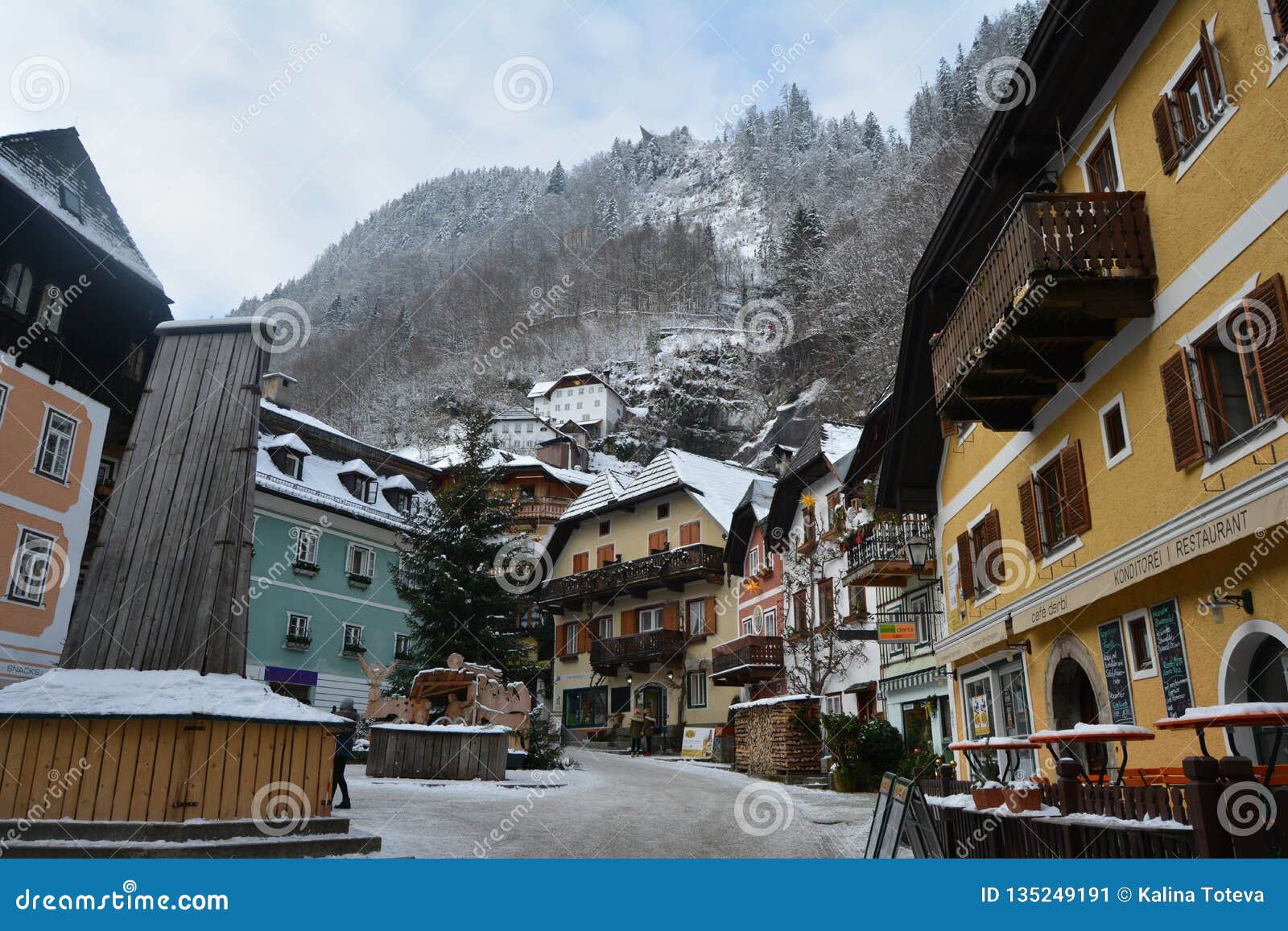 Hallstatt, Austria. Winter View. Editorial Photo - Image of famous ...