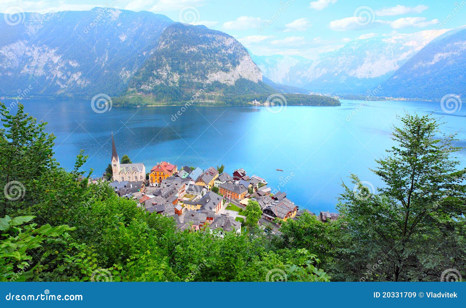 The Hallstatt City. stock image. Image of salzkammergut - 20331709