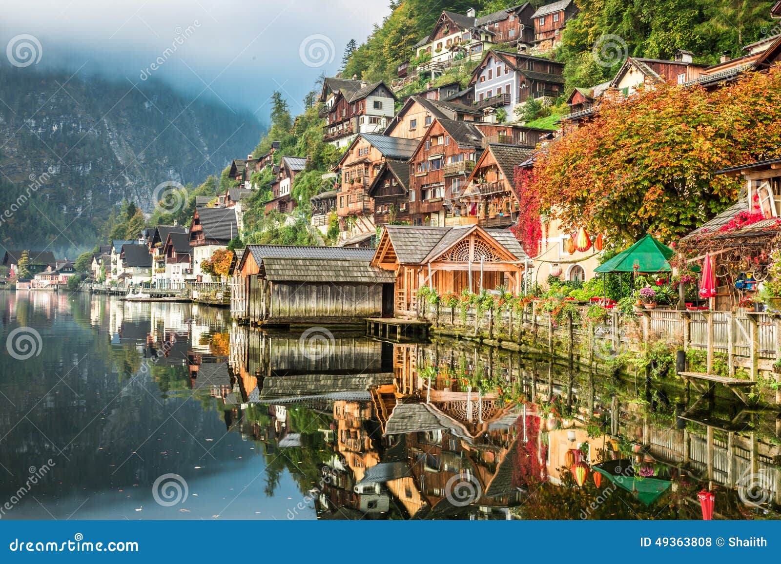 Hallstatt on the Lake in Autumn Stock Photo - Image of morning, europe ...