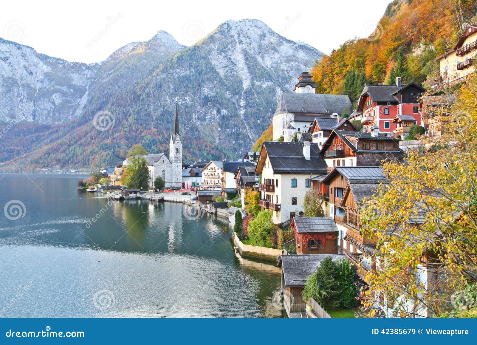 Hallstatt town in Autumn stock image. Image of autumn - 42385679