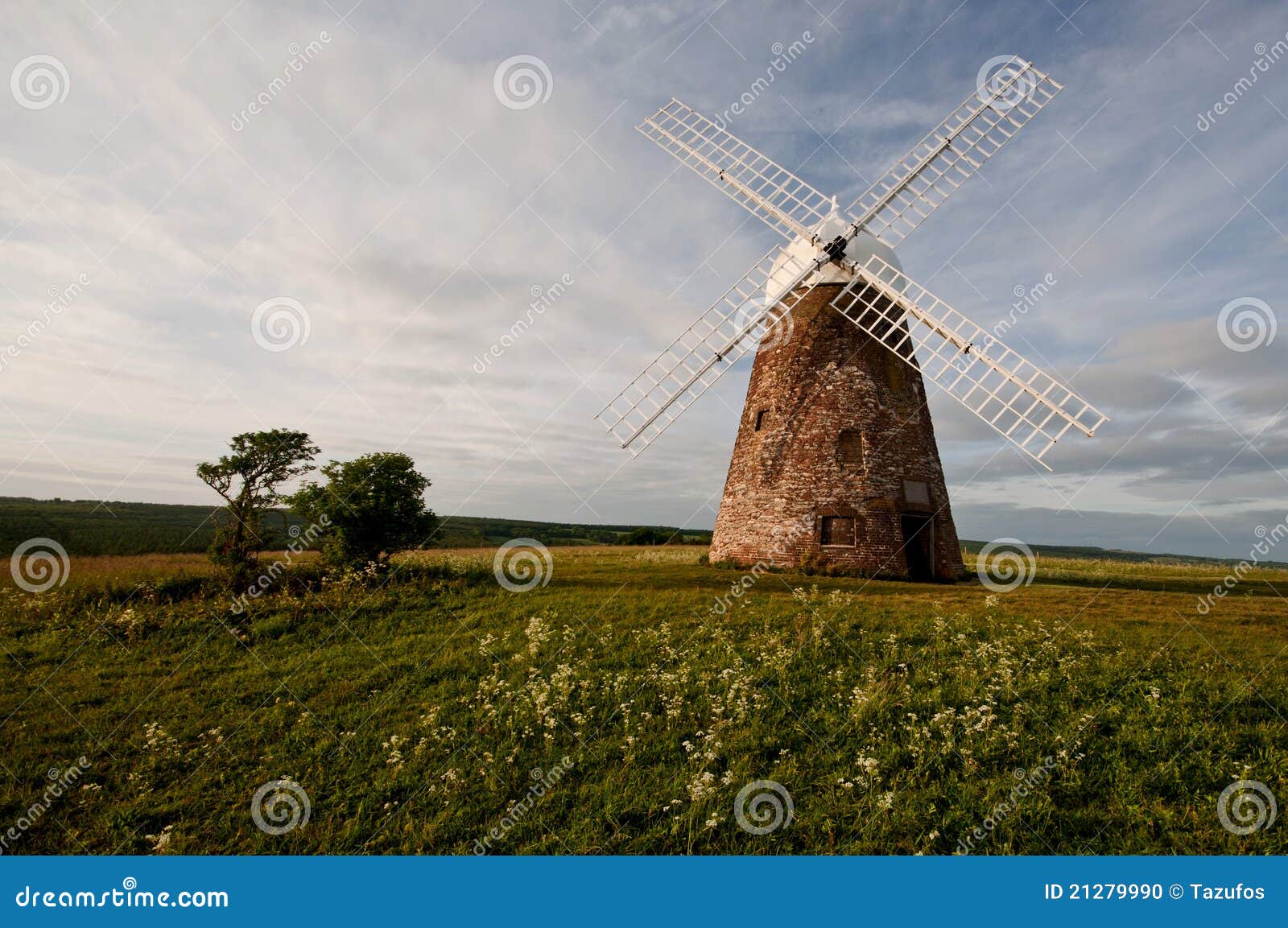 Halnaker Windmill Front View Stock Photo - Image of south, downs: 21279990