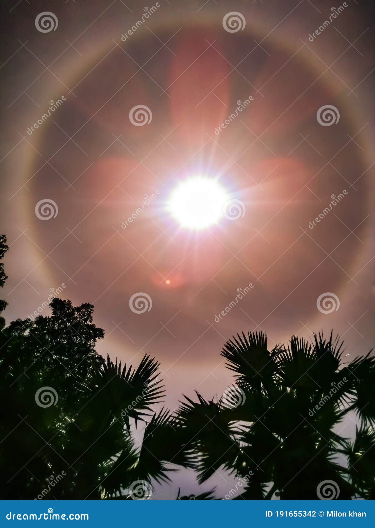 Halo Optical Phenomenon Stock Photography | CartoonDealer.com #54244658