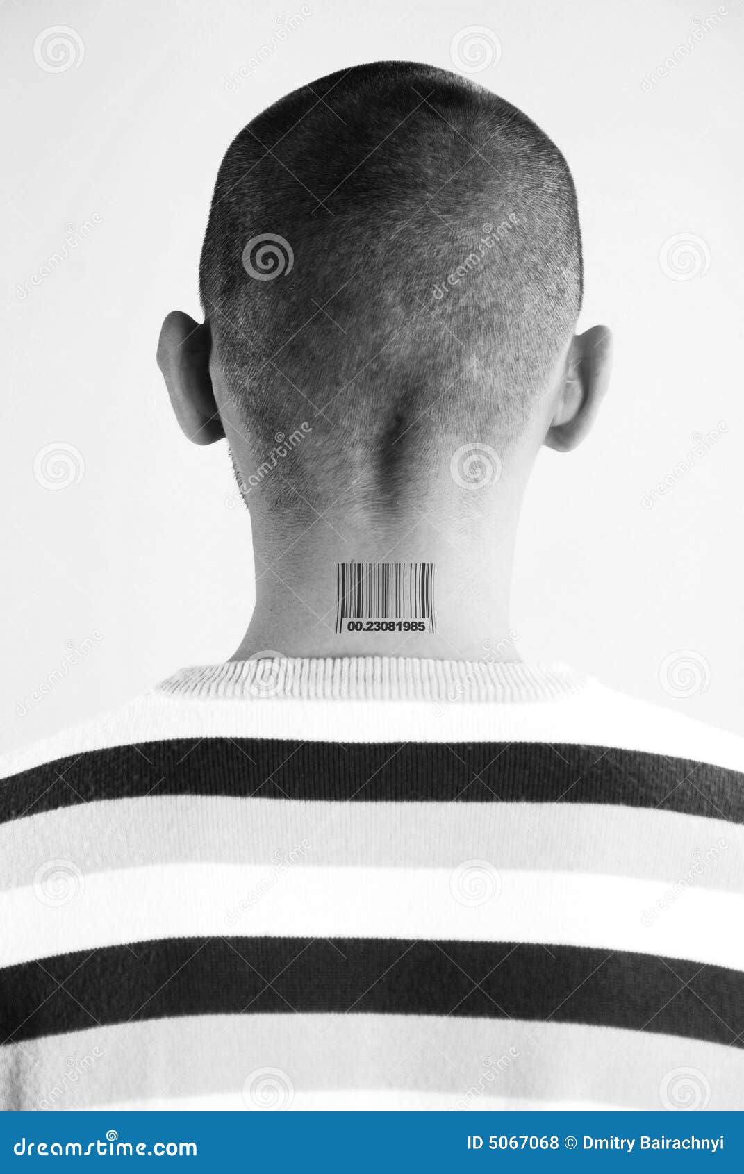 Hals Des Mannes Bild. Bild: 5067068