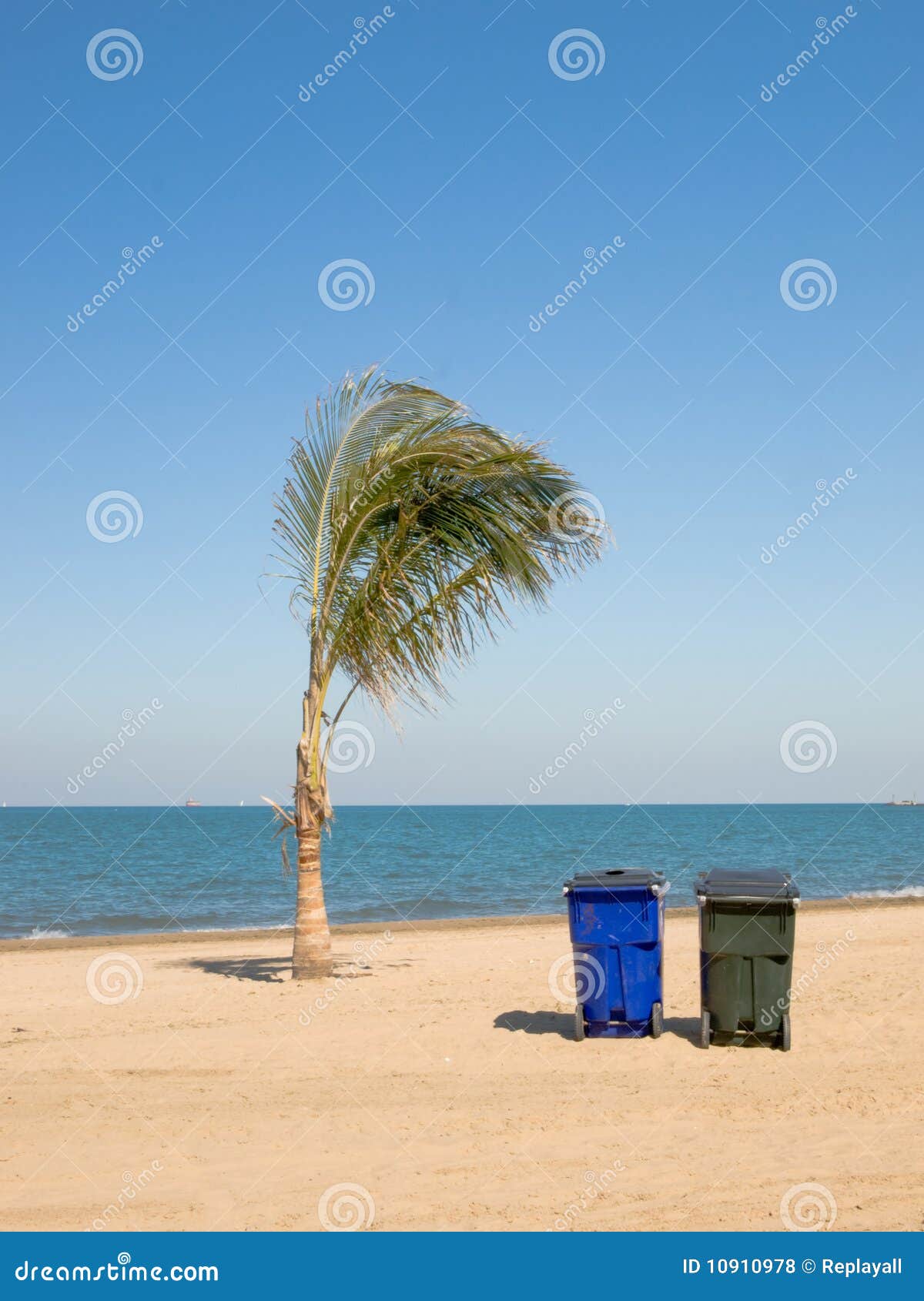 Halten Sie Den Strand Sauber Stockfoto - Bild von ozean ...