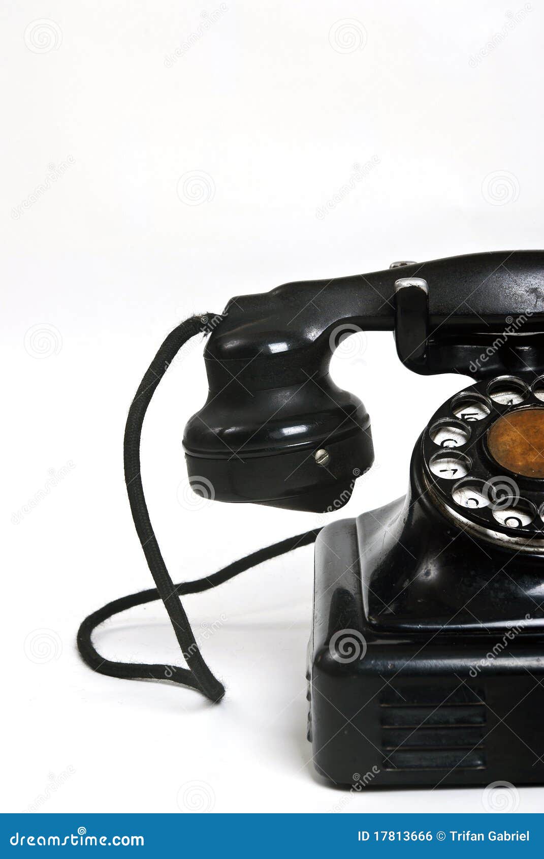 Halve Oude telefoon stock foto. Image of kabel, achtergrond - 17813666