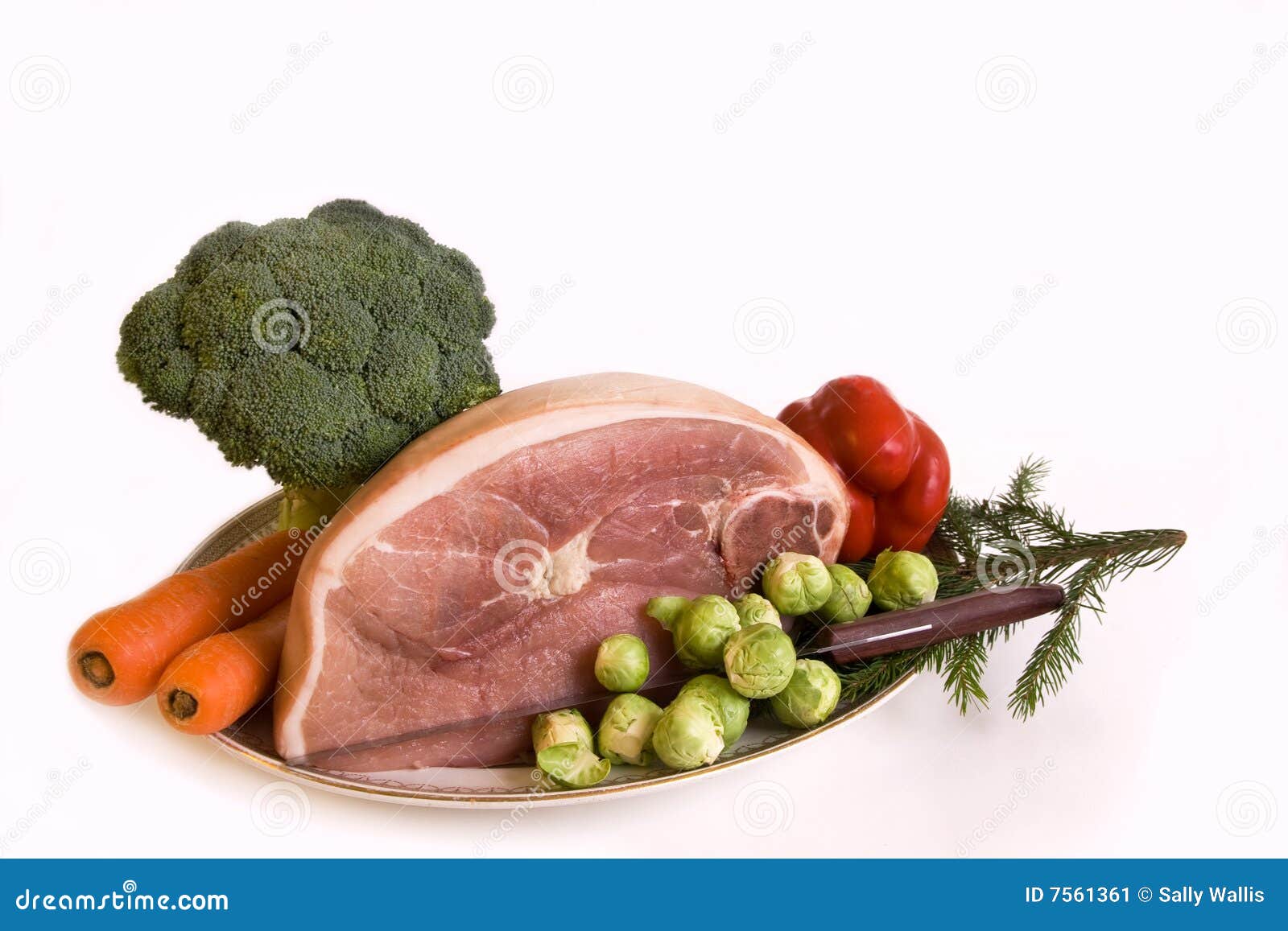 Ham & Mixed Raw Vegetable Stock Image - Image of calabrese, dish: 7561361