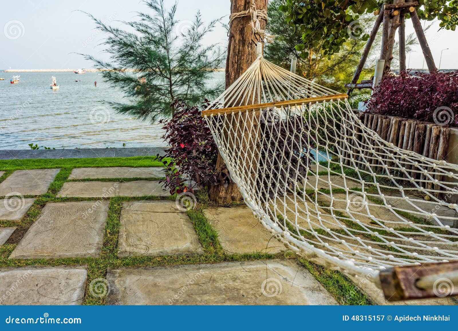 Hamac Pour La Relaxation Avec Une Vue De Mer Image stock - Image du ...