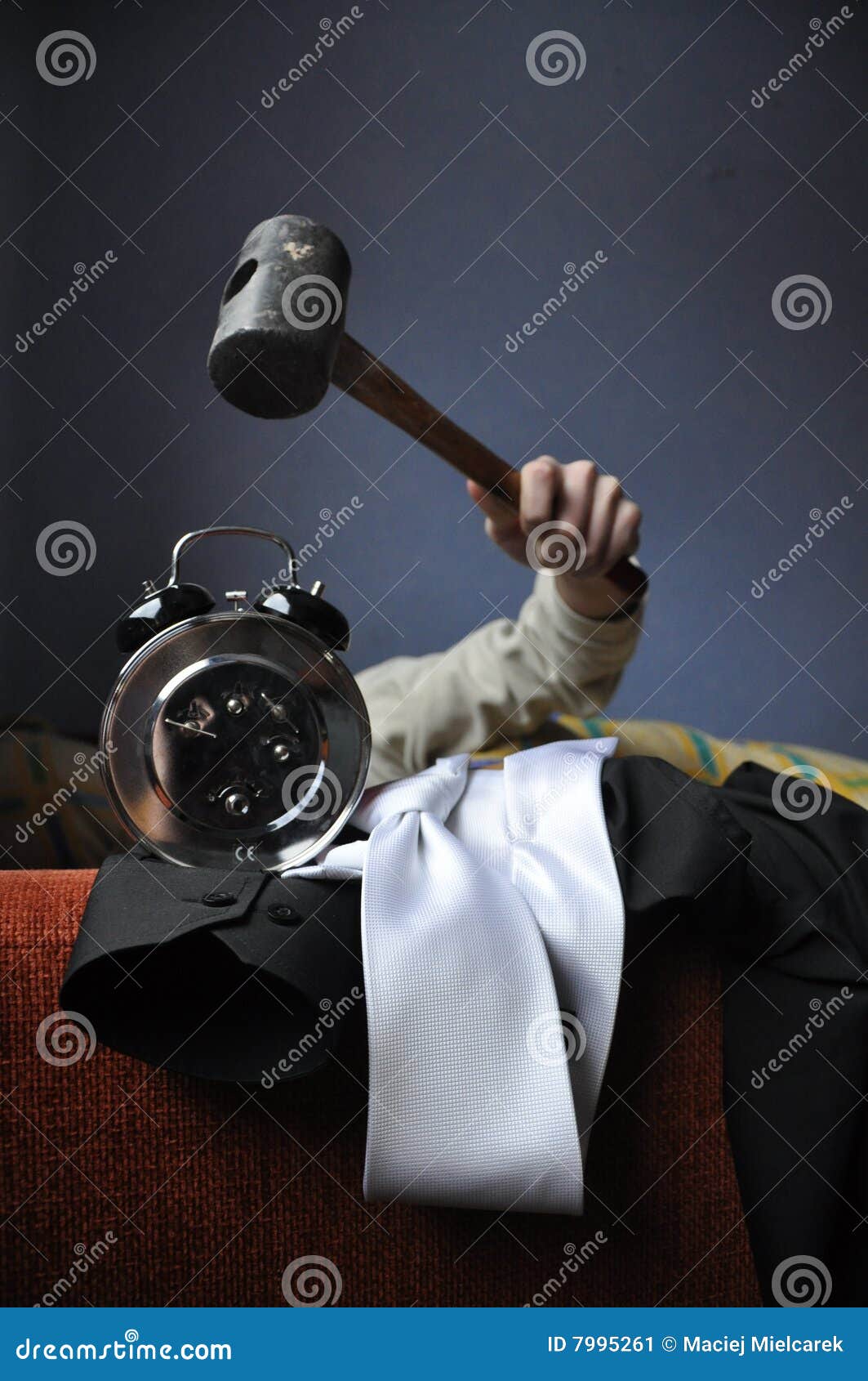 Hammer Destroying Alarmclock Stock Image - Image of alert, work: 7995261