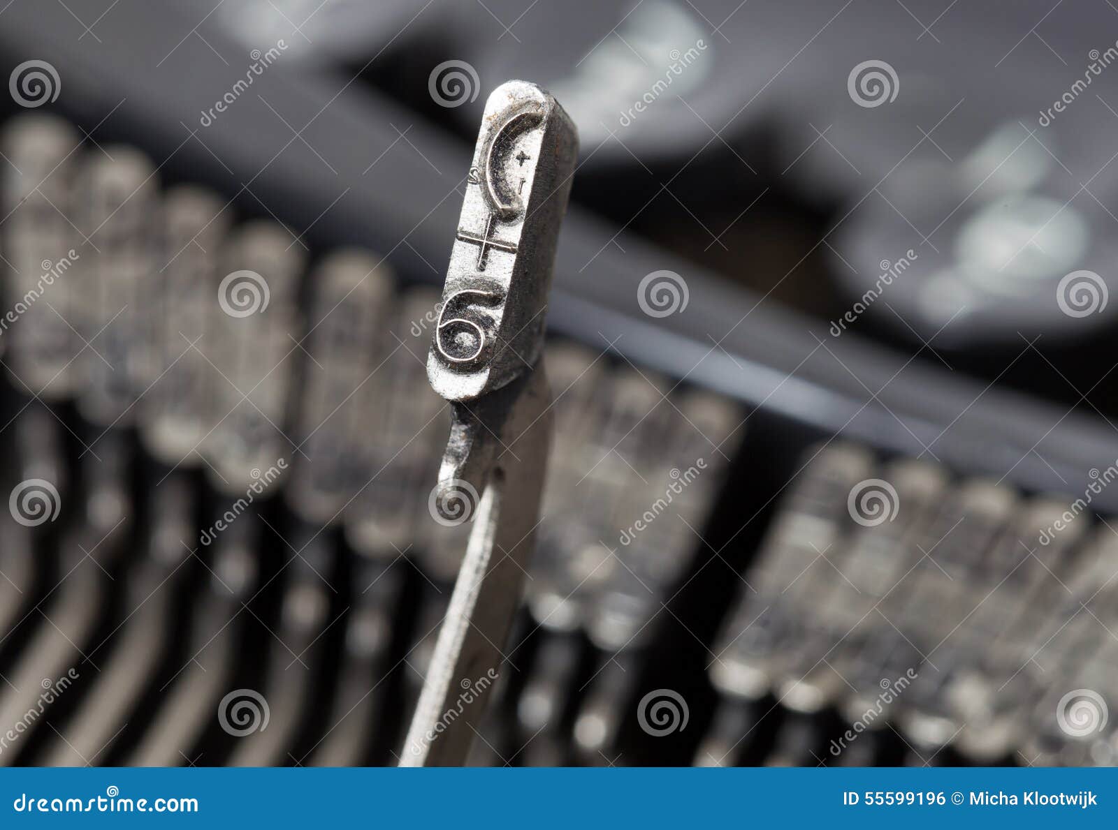 6 Hammer - Old Manual Typewriter Stock Photo - Image of closeup, hammer ...