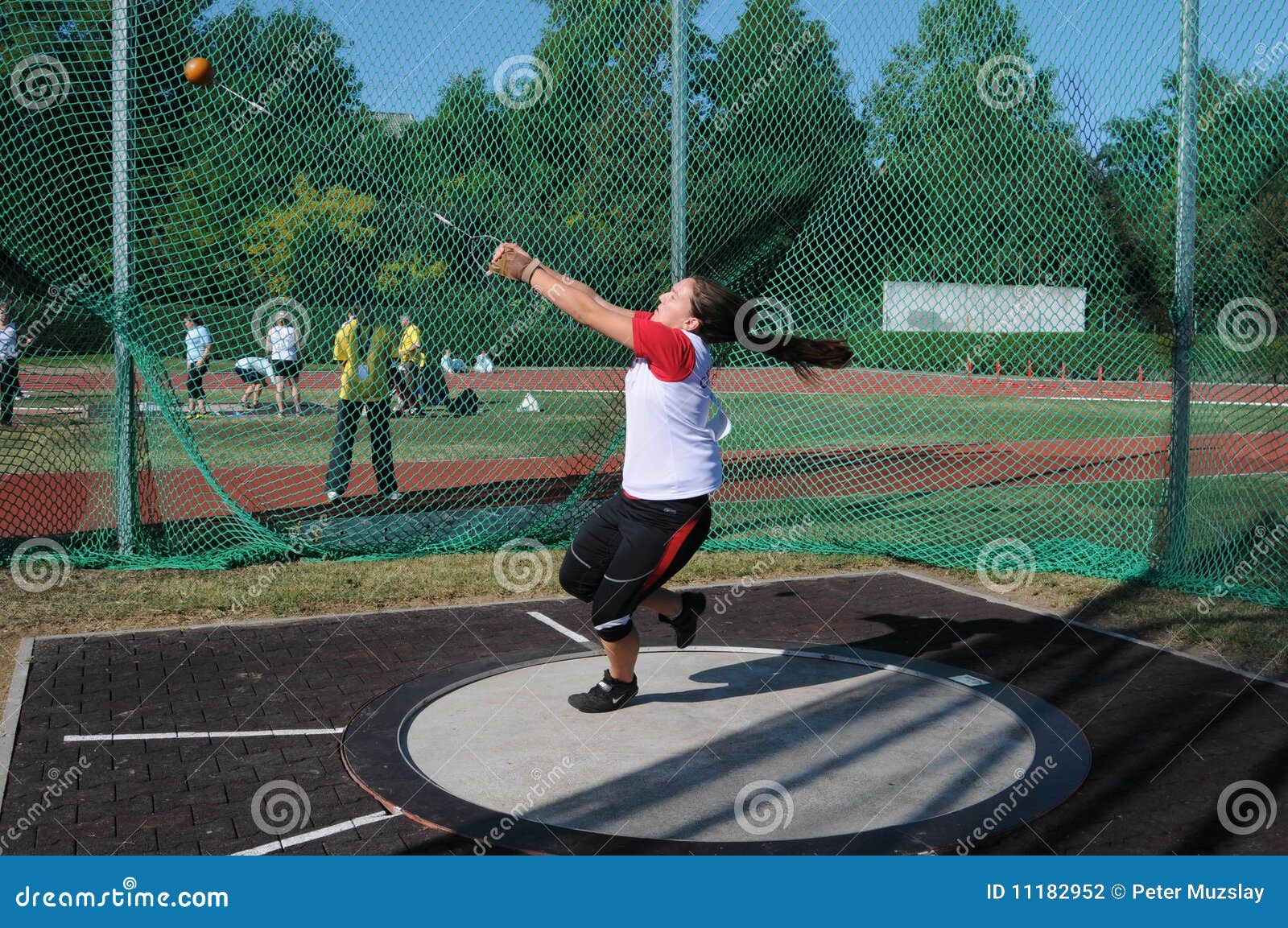 Hammer throw editorial photography. Image of competition - 11182952