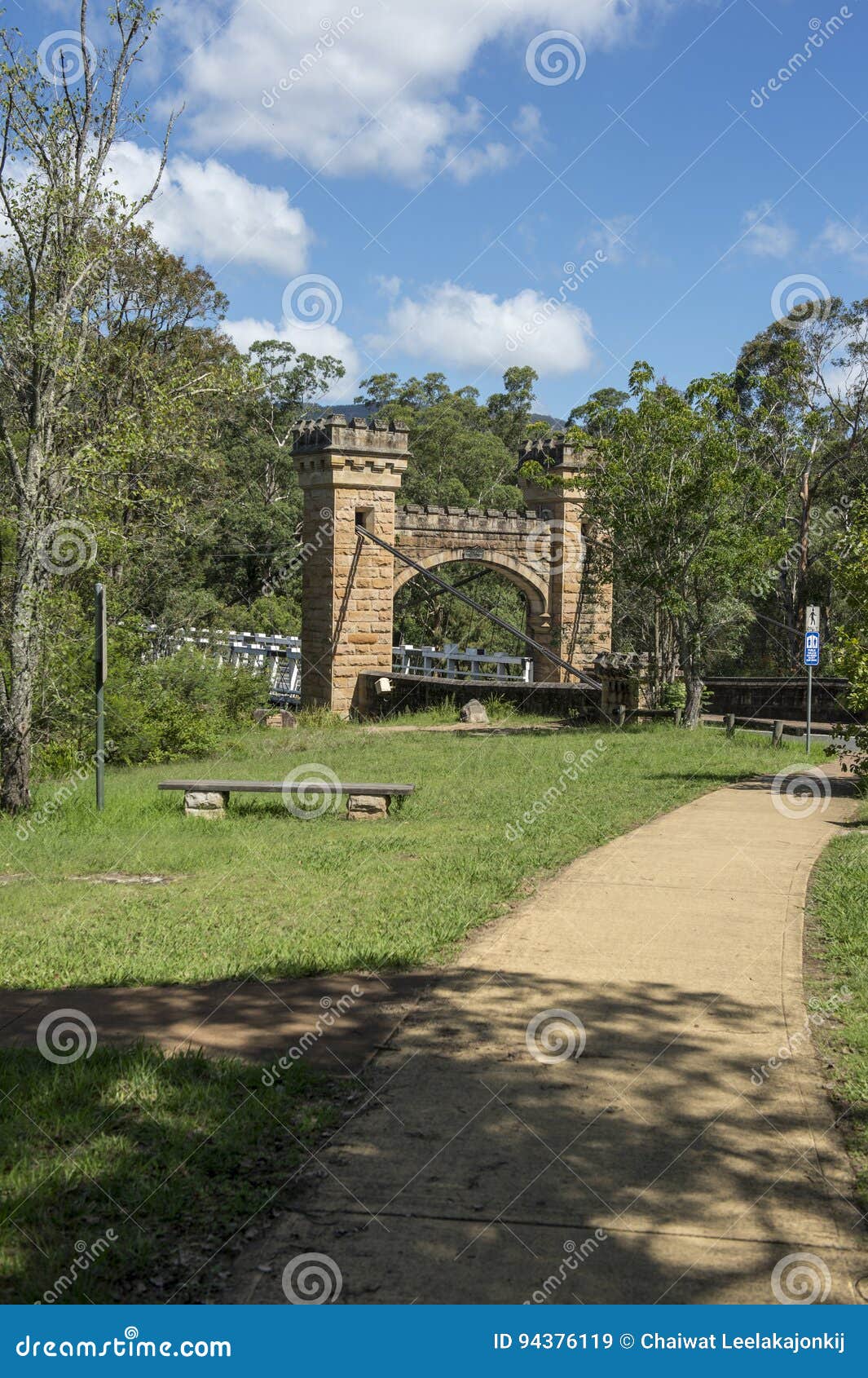 Hampden Bridge Kangaroo Valley Stock Image - Image of tower, landscape ...