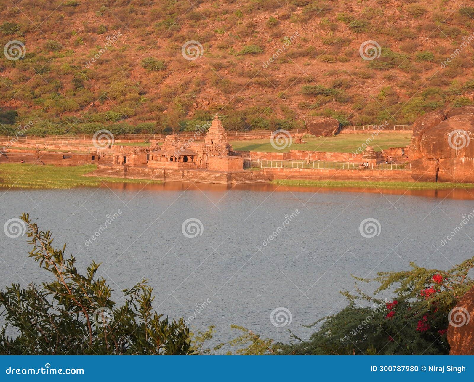 Hampi, Badami, Aihole, Pattadakal, Mahakuta Forms World’s Largest Open ... Hampi, Badami, Aihole, Pattadakal, Mahakuta Forms World’s Largest Open ...
